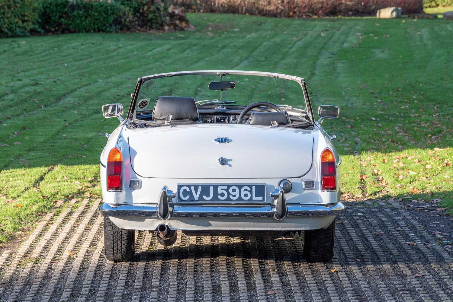 Lot 59 - 1973 MG B Roadster