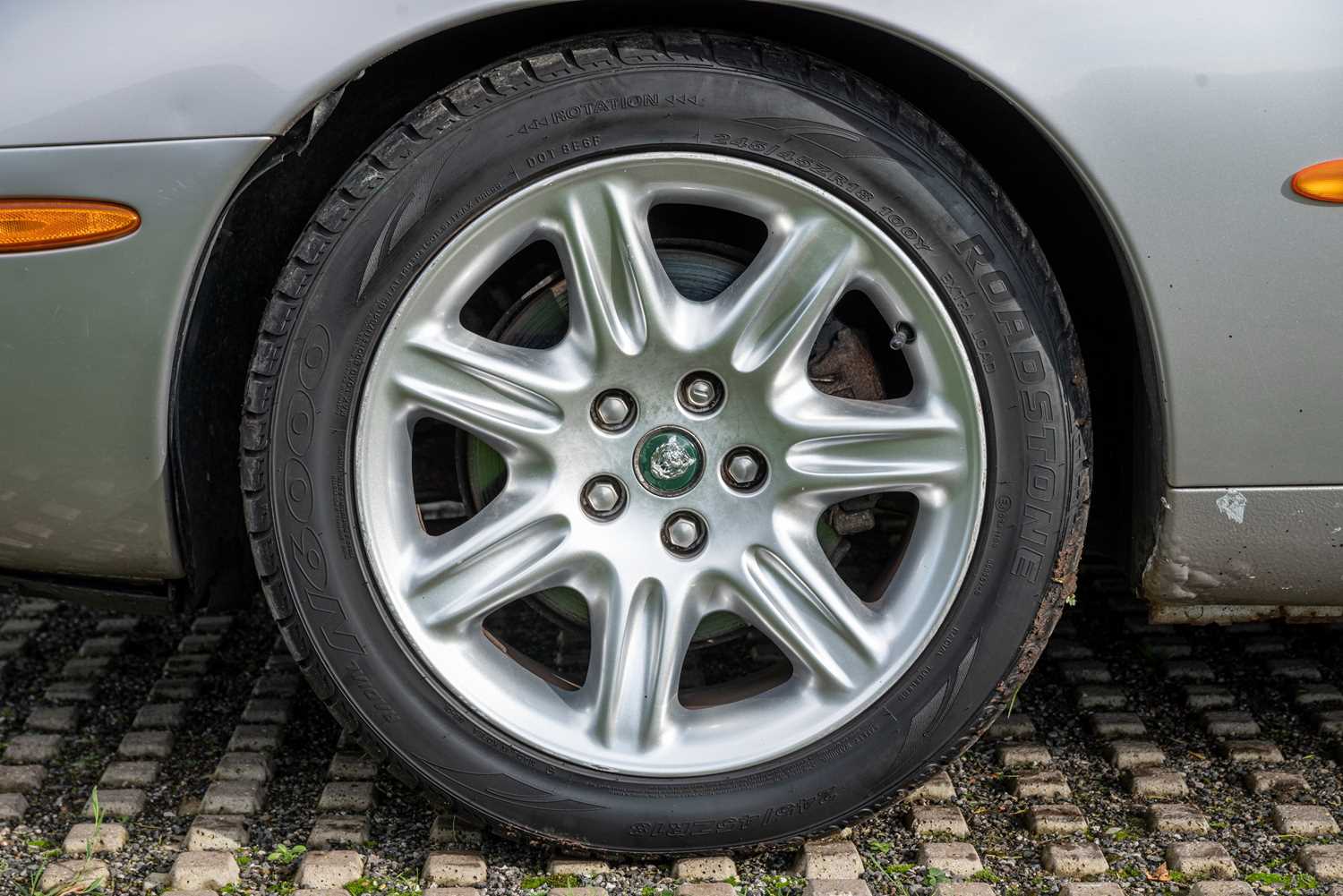 Lot 91 - 2000 Jaguar XK8 Coupe