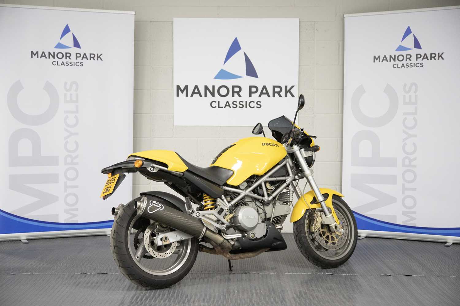 Lot 48 - 2005 Ducati Monster 800