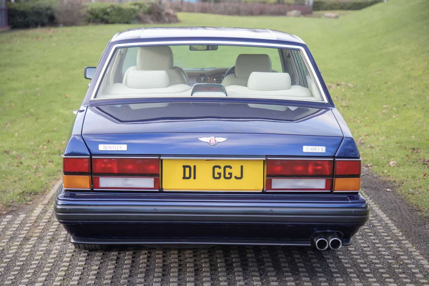 Lot 60 - 1997 Bentley Turbo R LWB
