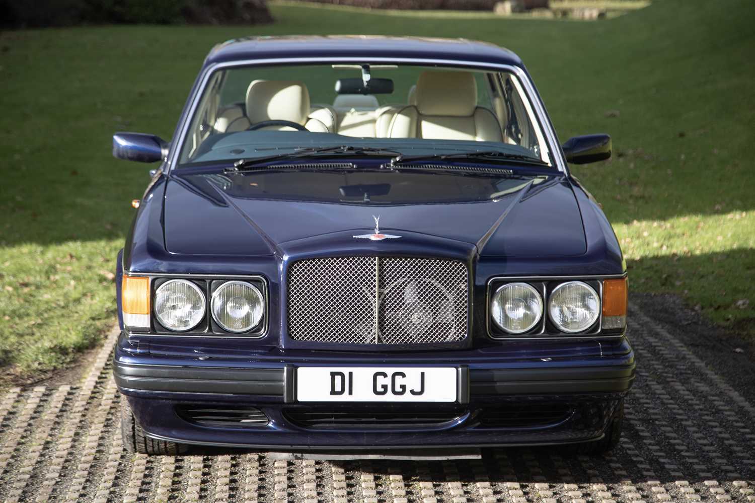 Lot 60 - 1997 Bentley Turbo R LWB