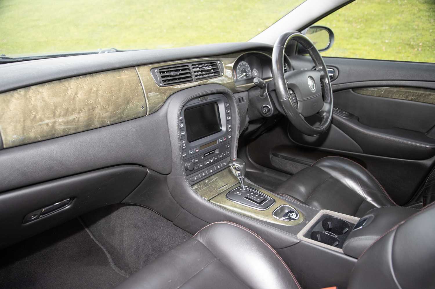 Lot 75 - 2002 Jaguar S-Type R