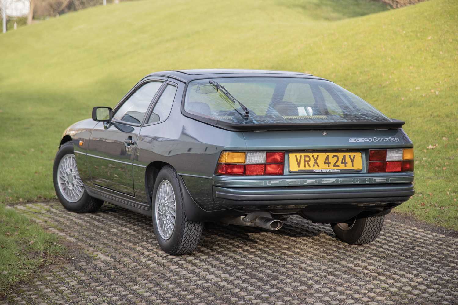 Lot 18 - 1981 Porsche 924 Turbo
