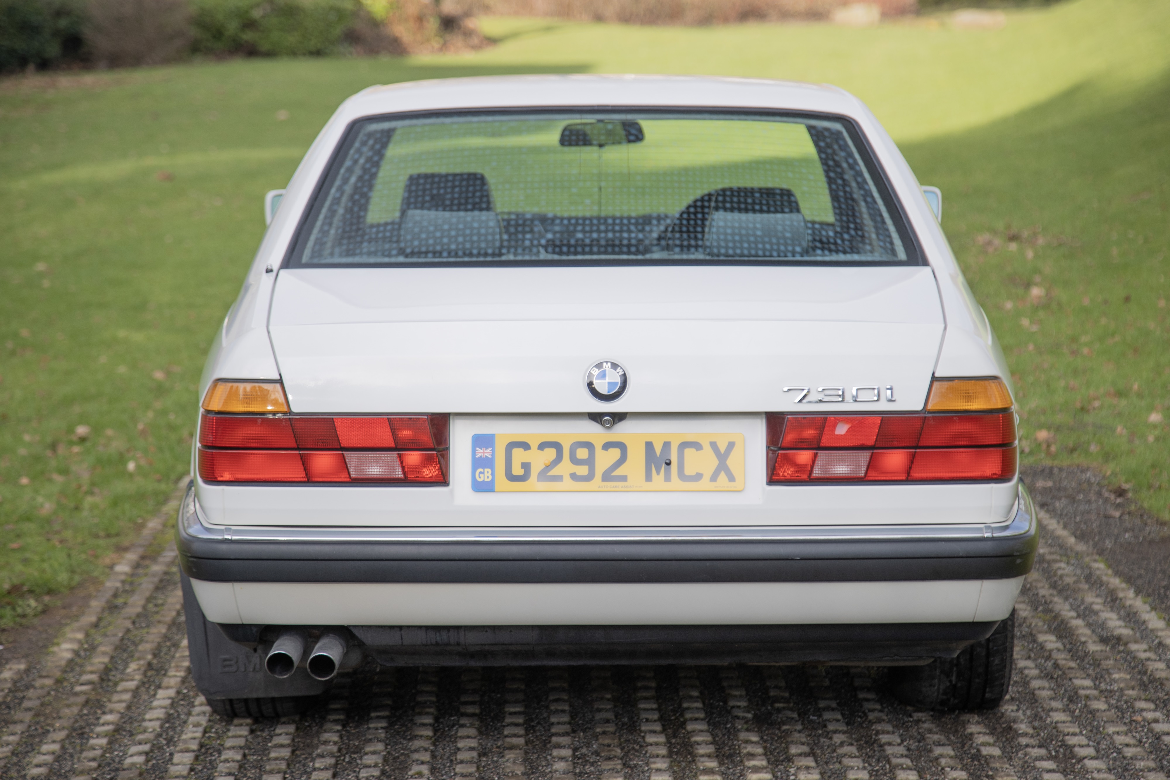 Lot 61 - 1990 BMW 730i SE