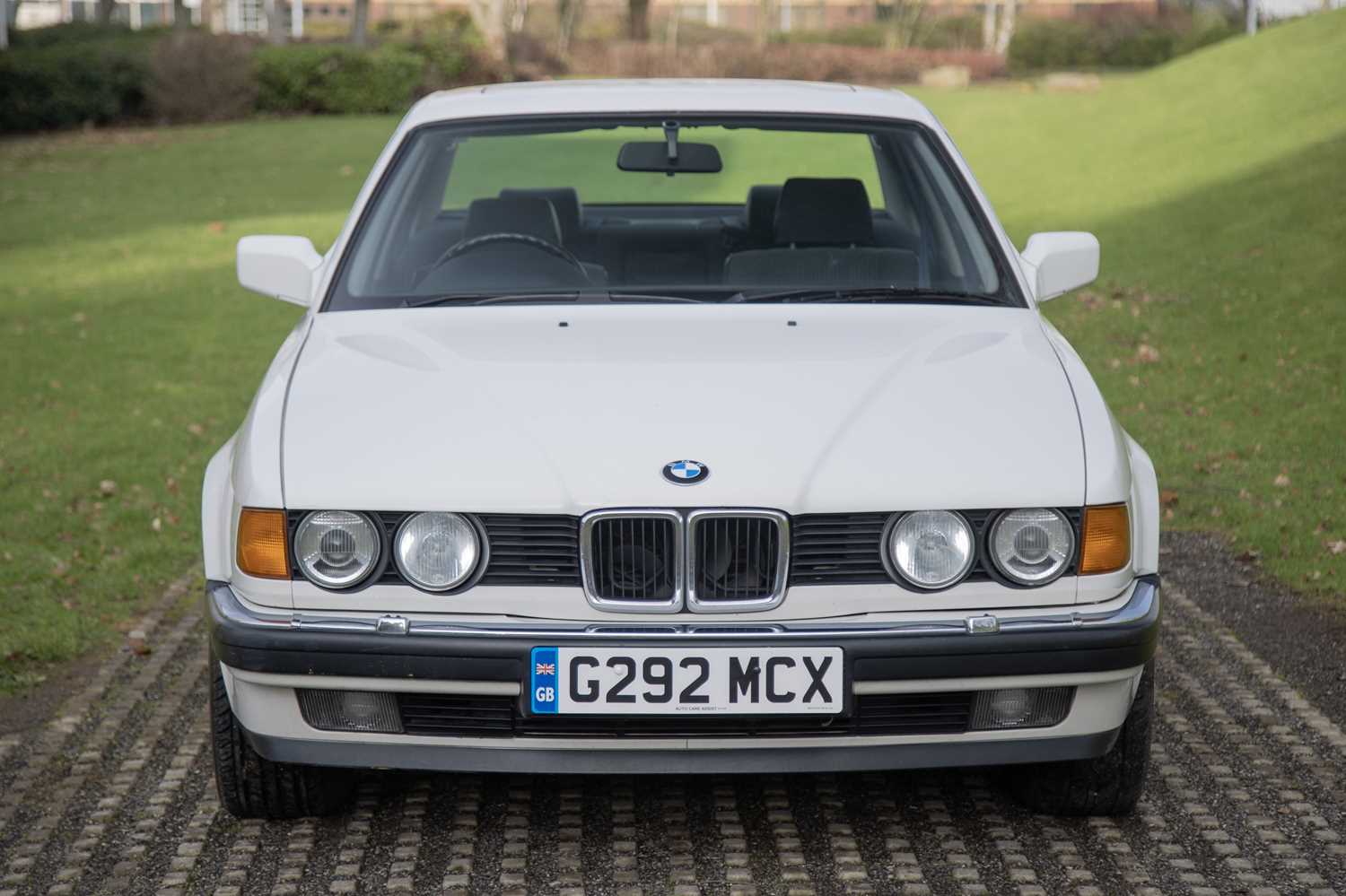 Lot 61 - 1990 BMW 730i SE