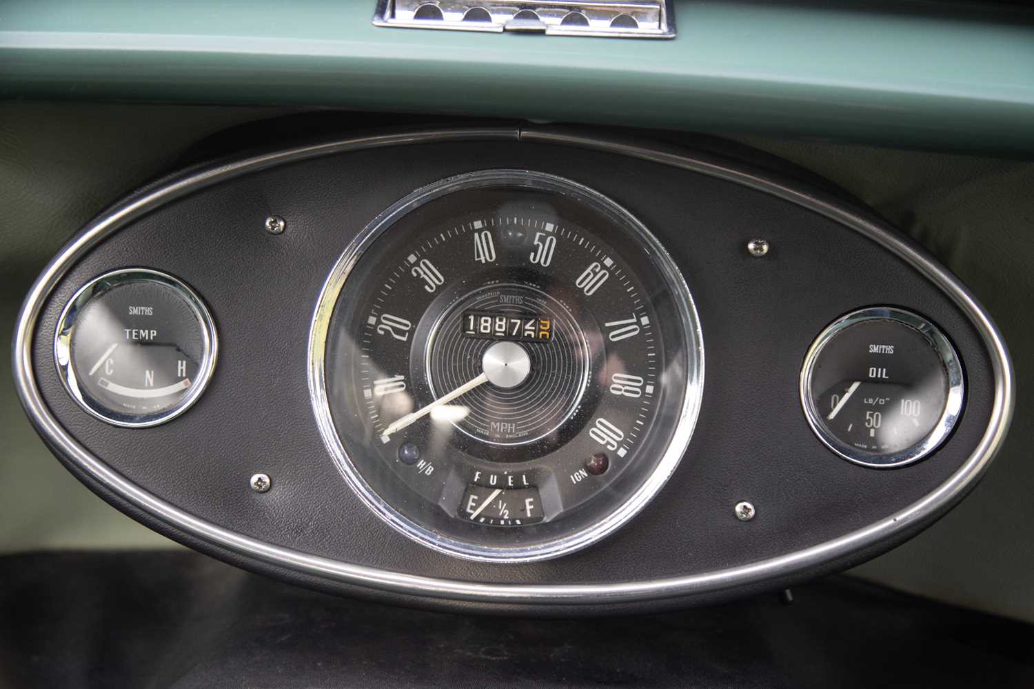 Lot 22 - 1964 Morris Mini Minor Traveller