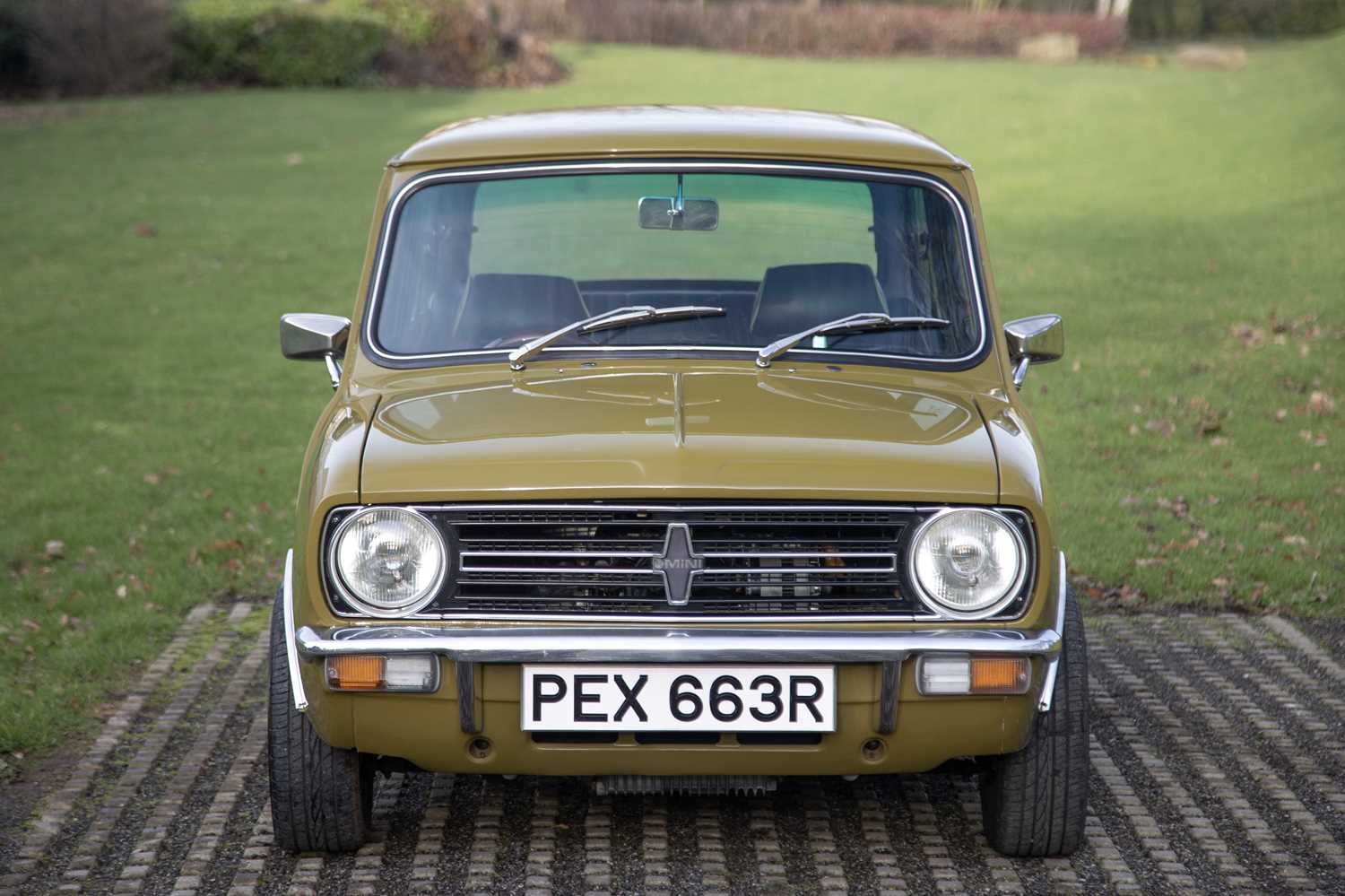 Lot 76 - 1976 Leyland Mini Clubman 1100