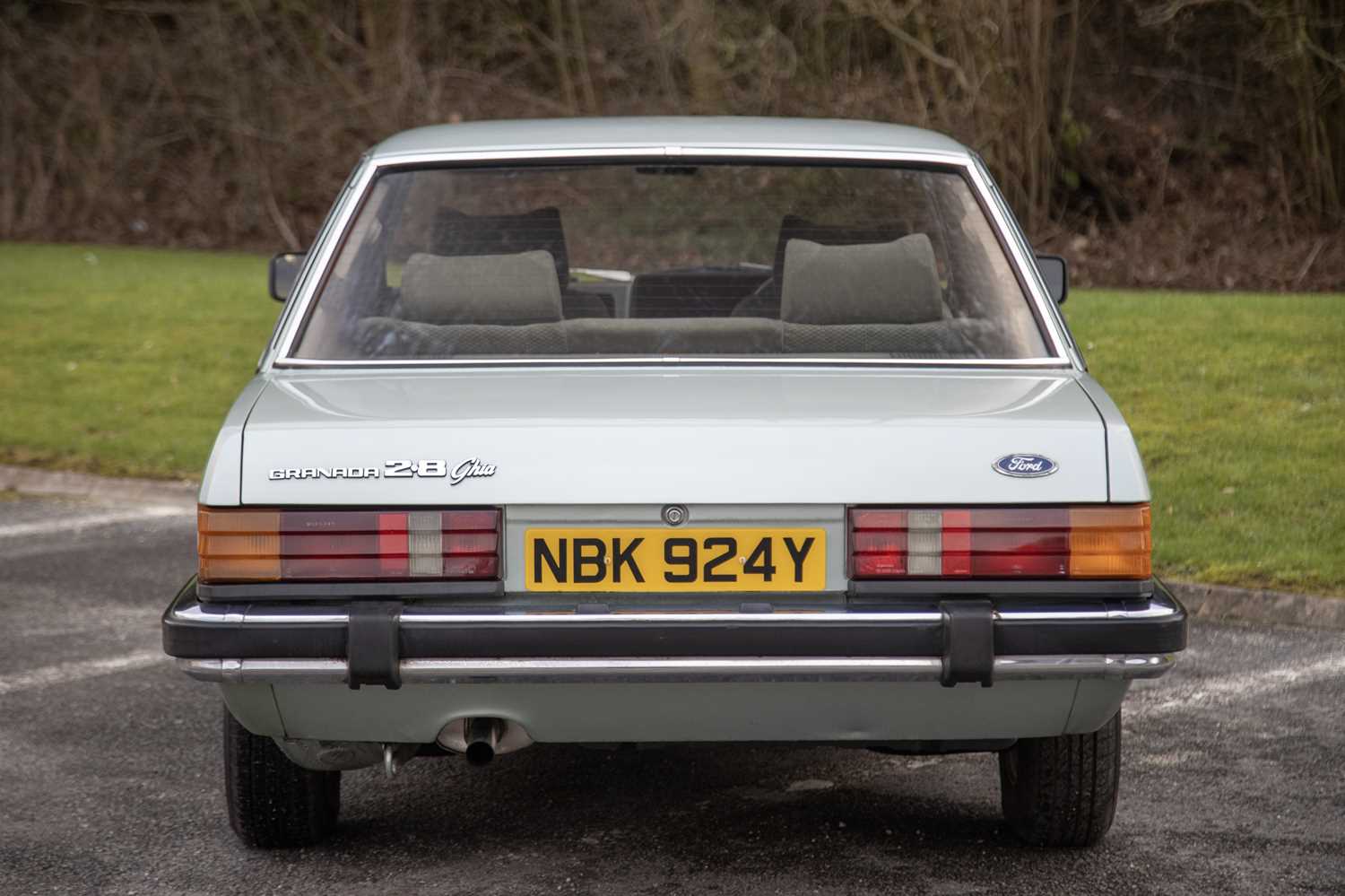 Lot 8 - 1983 Ford Granada 2.8 Ghia
