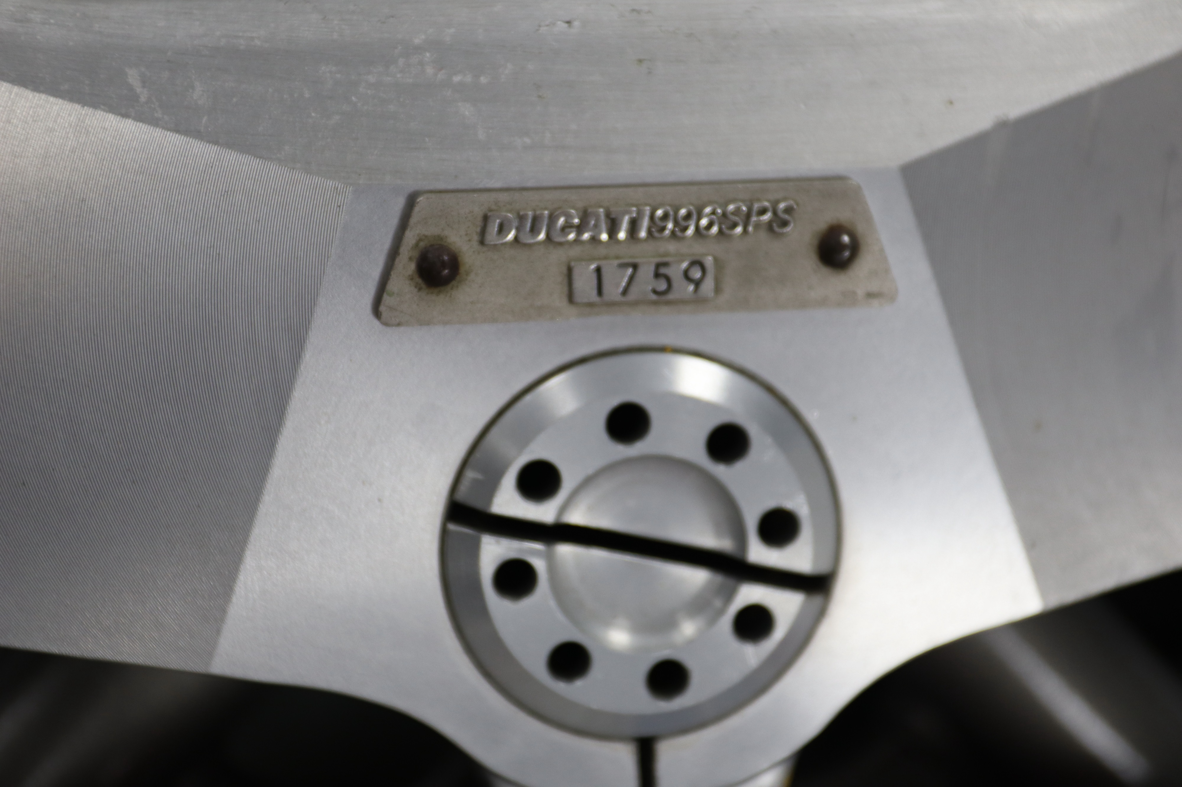 Lot 40 - 2002 Ducati 996 SPS