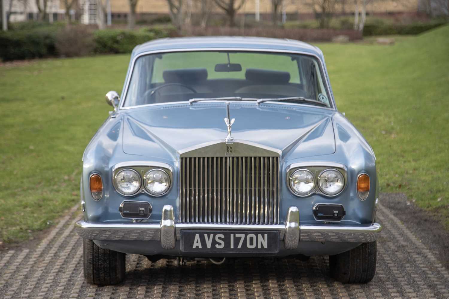 Lot 97 - 1975 Rolls-Royce Silver Shadow