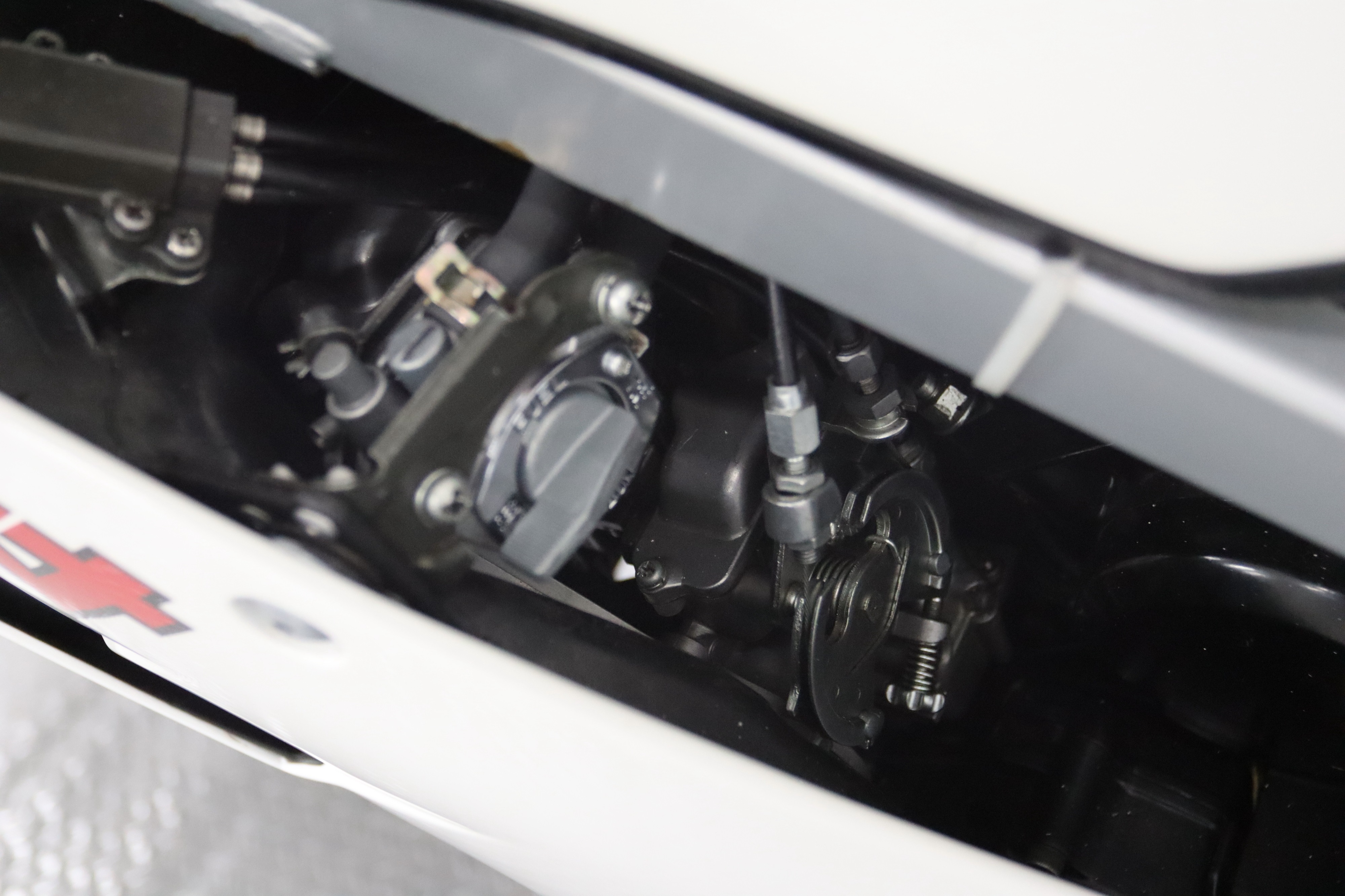 Lot 44 - 1985 Yamaha RD500LC