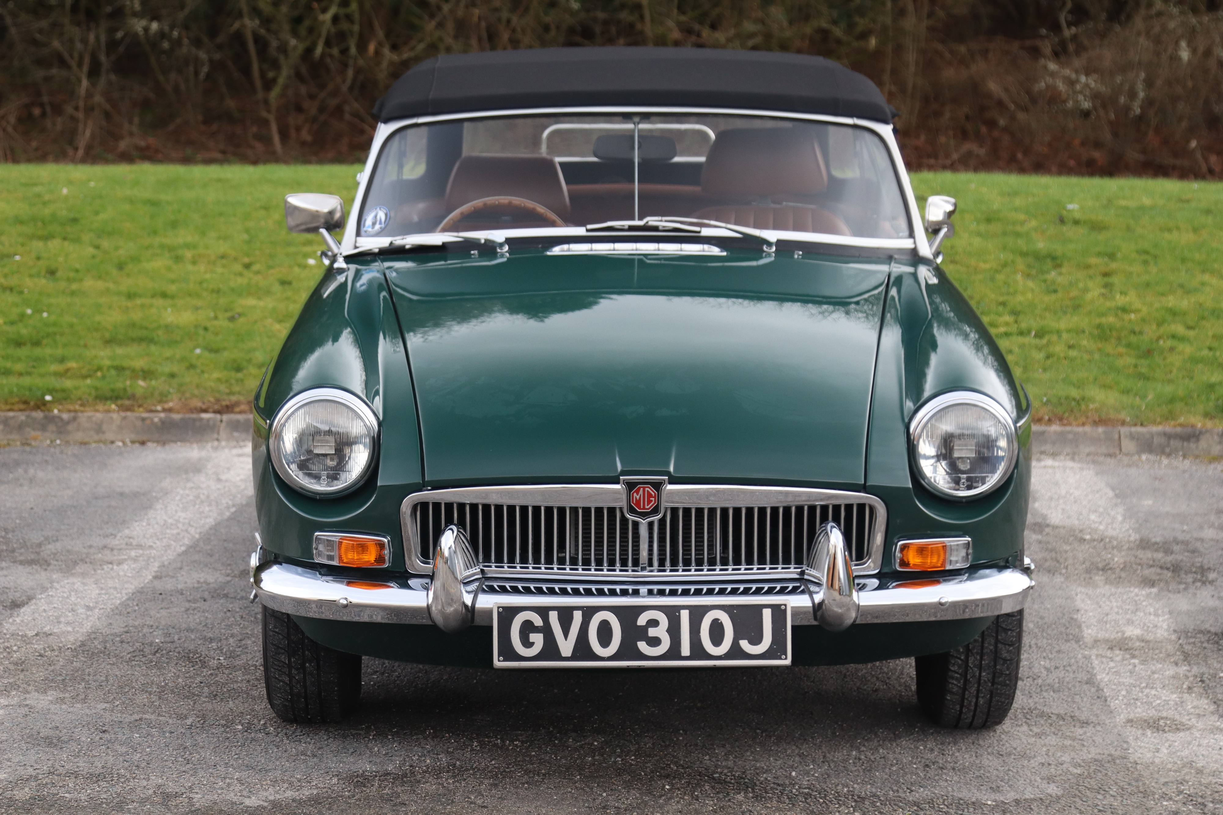 Lot 87 - 1971 MG B Roadster