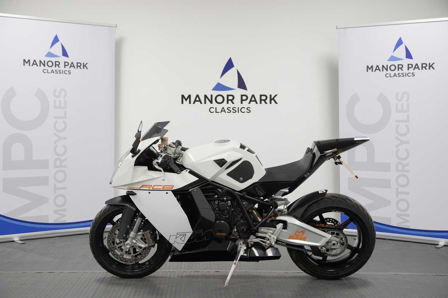 Lot 28 - 2012 KTM RC8 1190