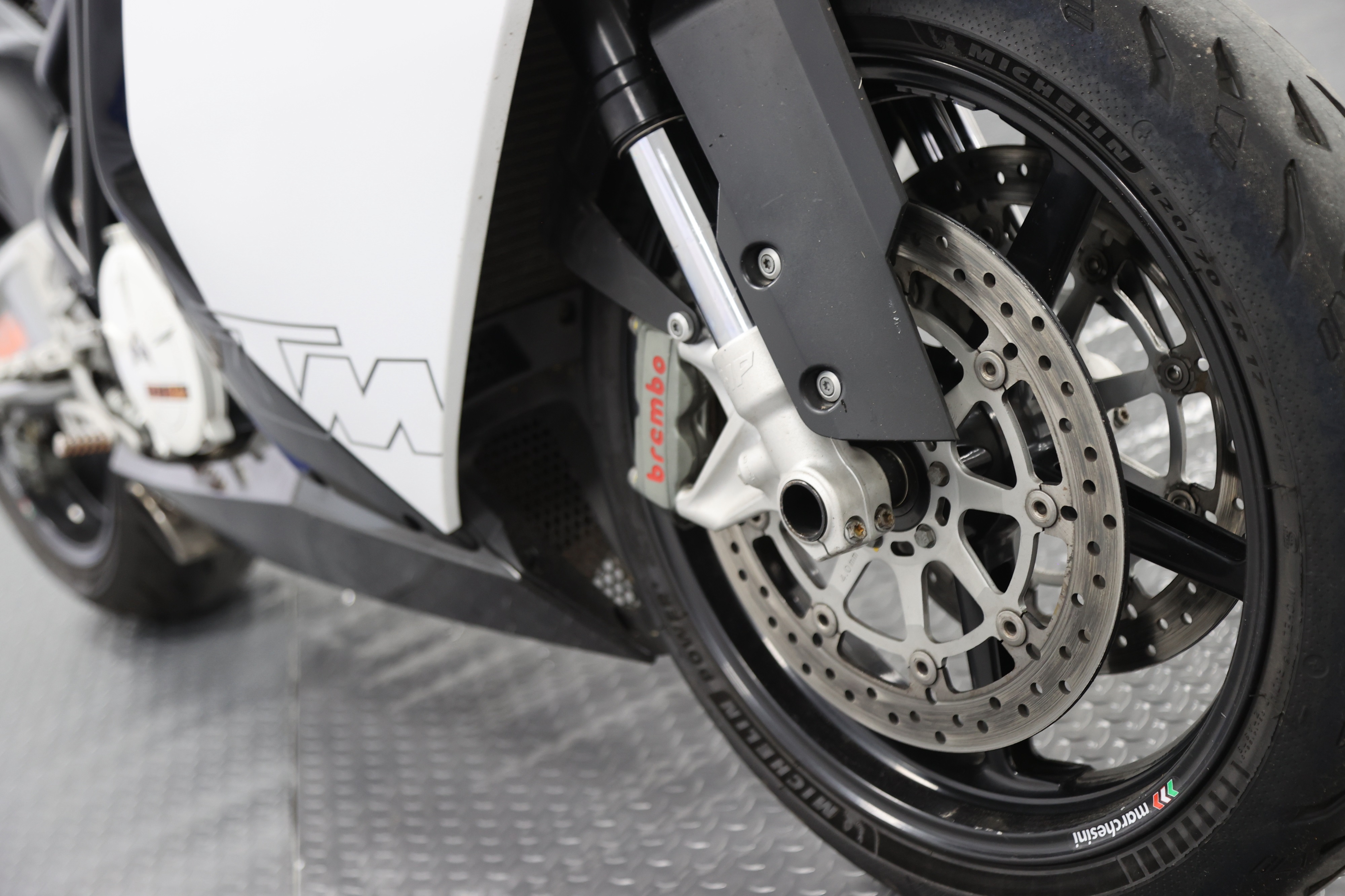 Lot 28 - 2012 KTM RC8 1190