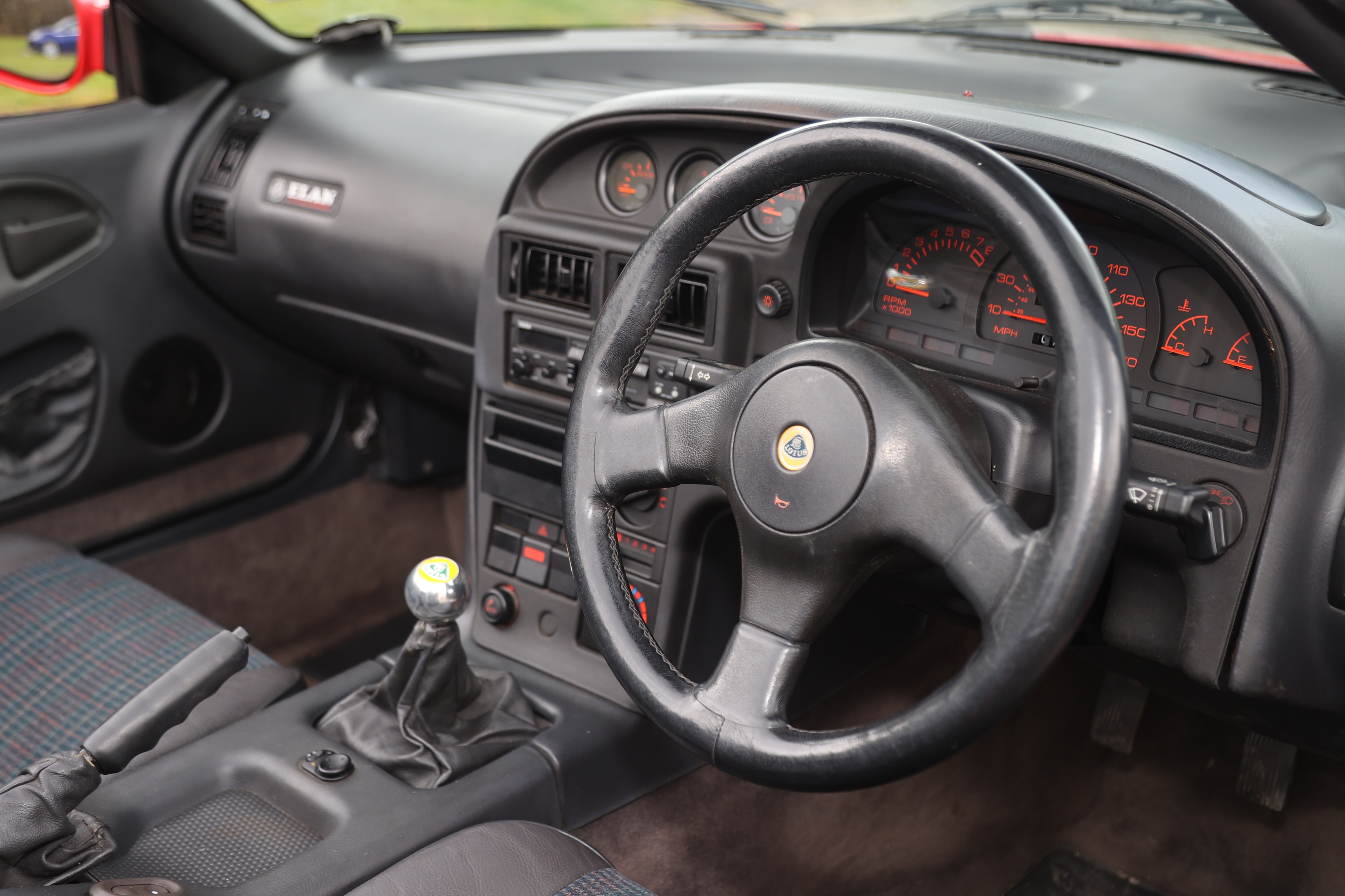 Lot 105 - 1991 Lotus Elan SE Turbo