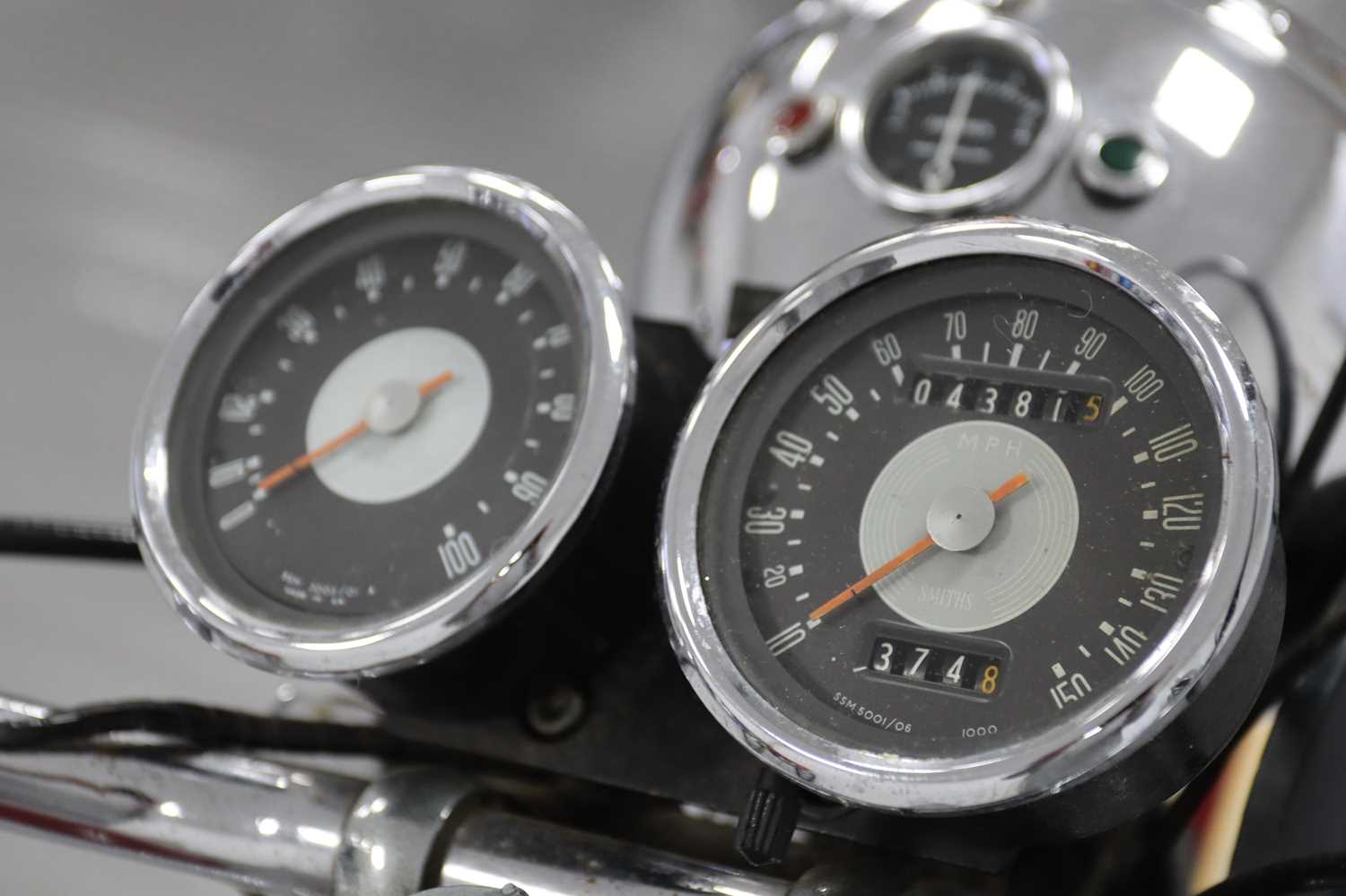 Lot 39 - 1968 Triumph T120R Bonneville