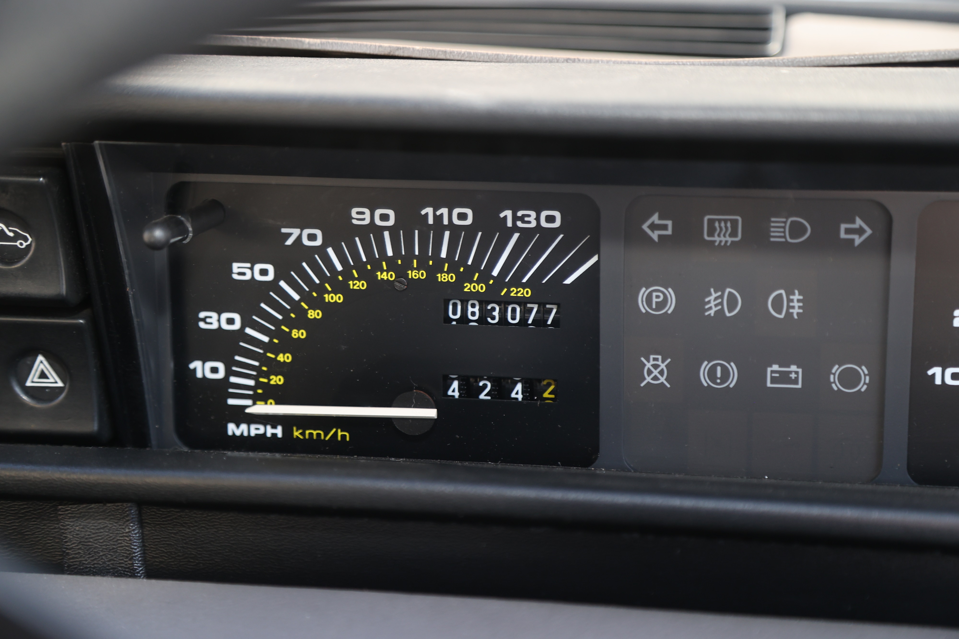 Lot 93 - 1984 Rover SD1 3500 Vanden Plas EFI