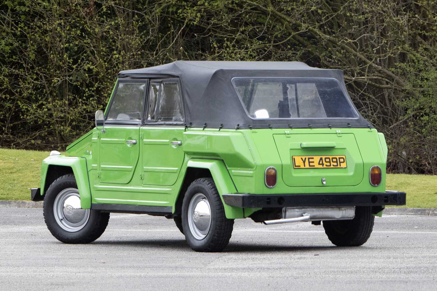 Lot 76 - 1975 Volkswagen Trekker (Type 182)