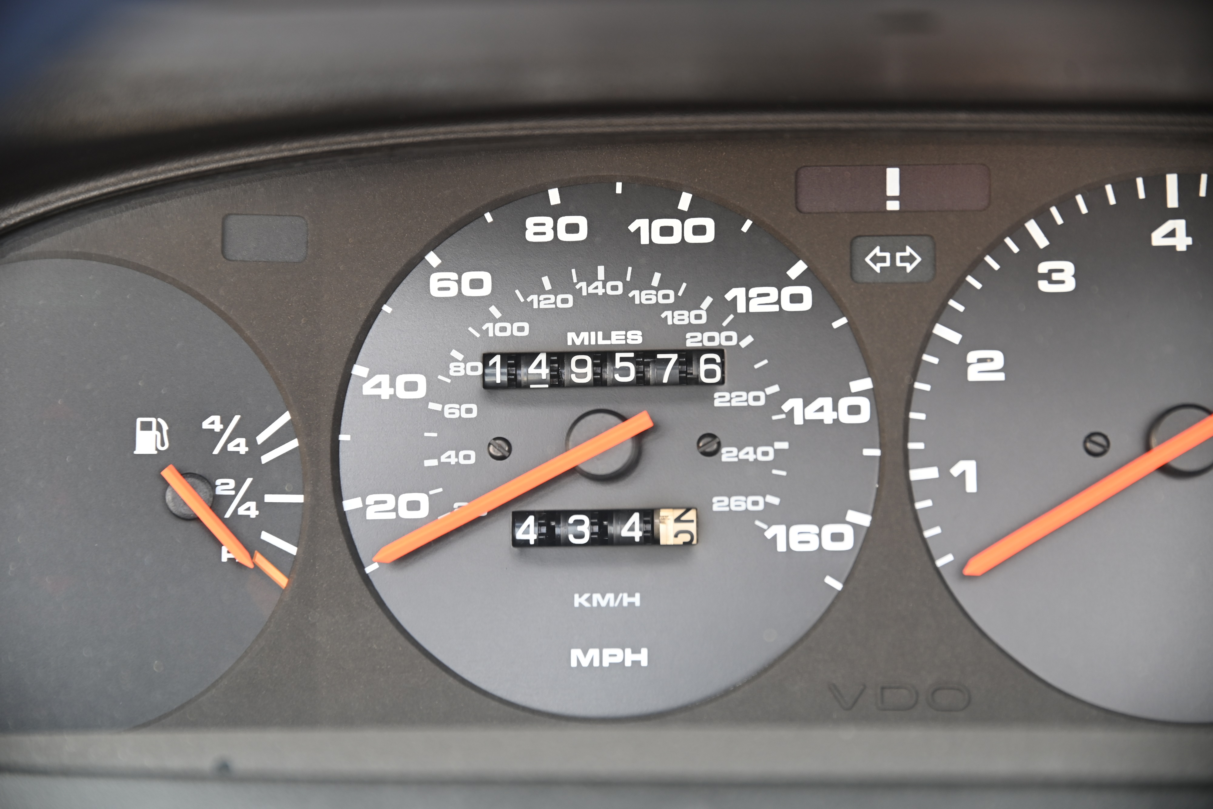 Lot 98 - 1992 Porsche 944 S2 Cabriolet