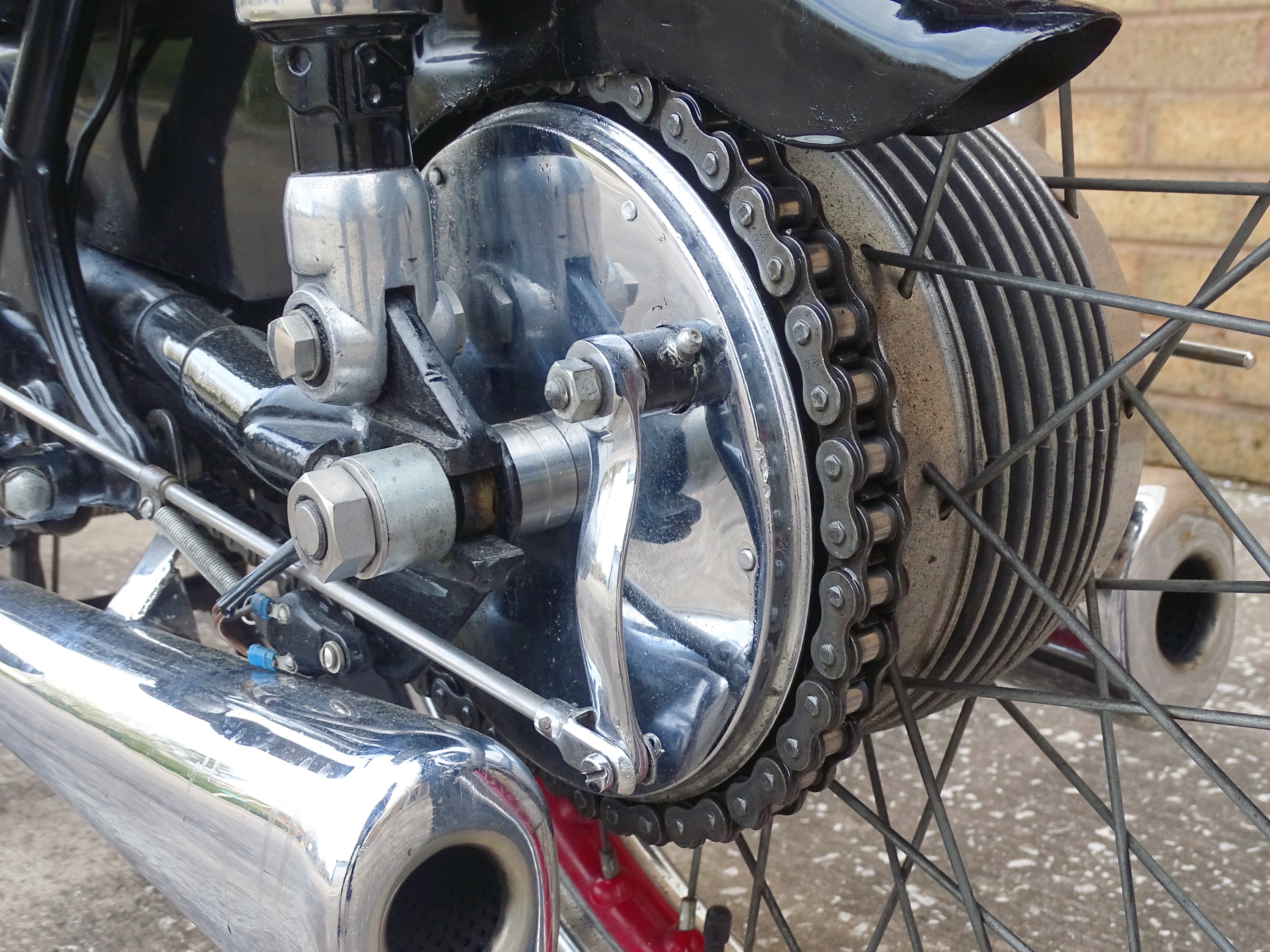 Lot 44 - 1957 Matchless G11