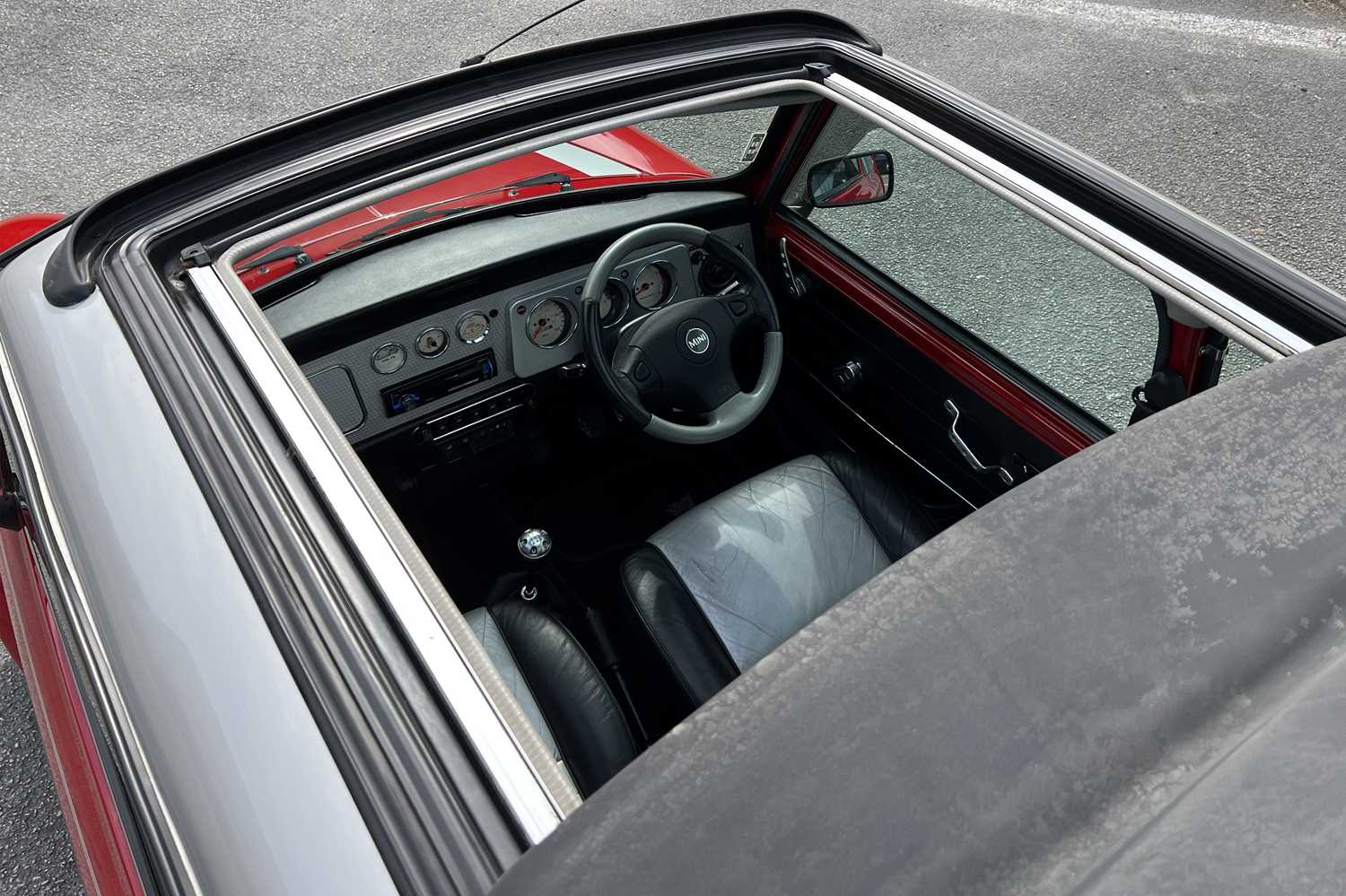 Lot 79 - 2000 Rover Mini Cooper Sport