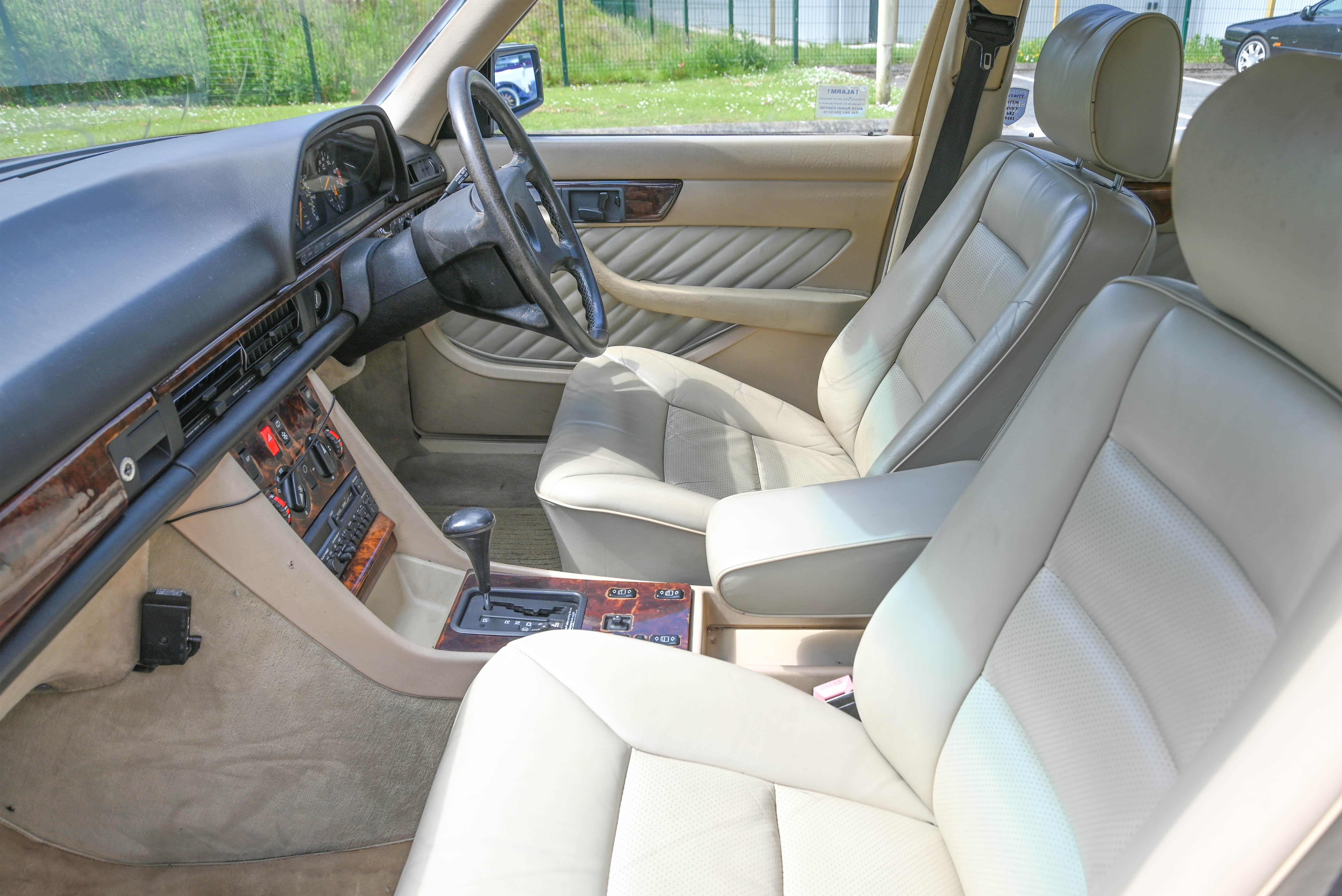 Lot 88 - 1991 Mercedes-Benz 420 SE