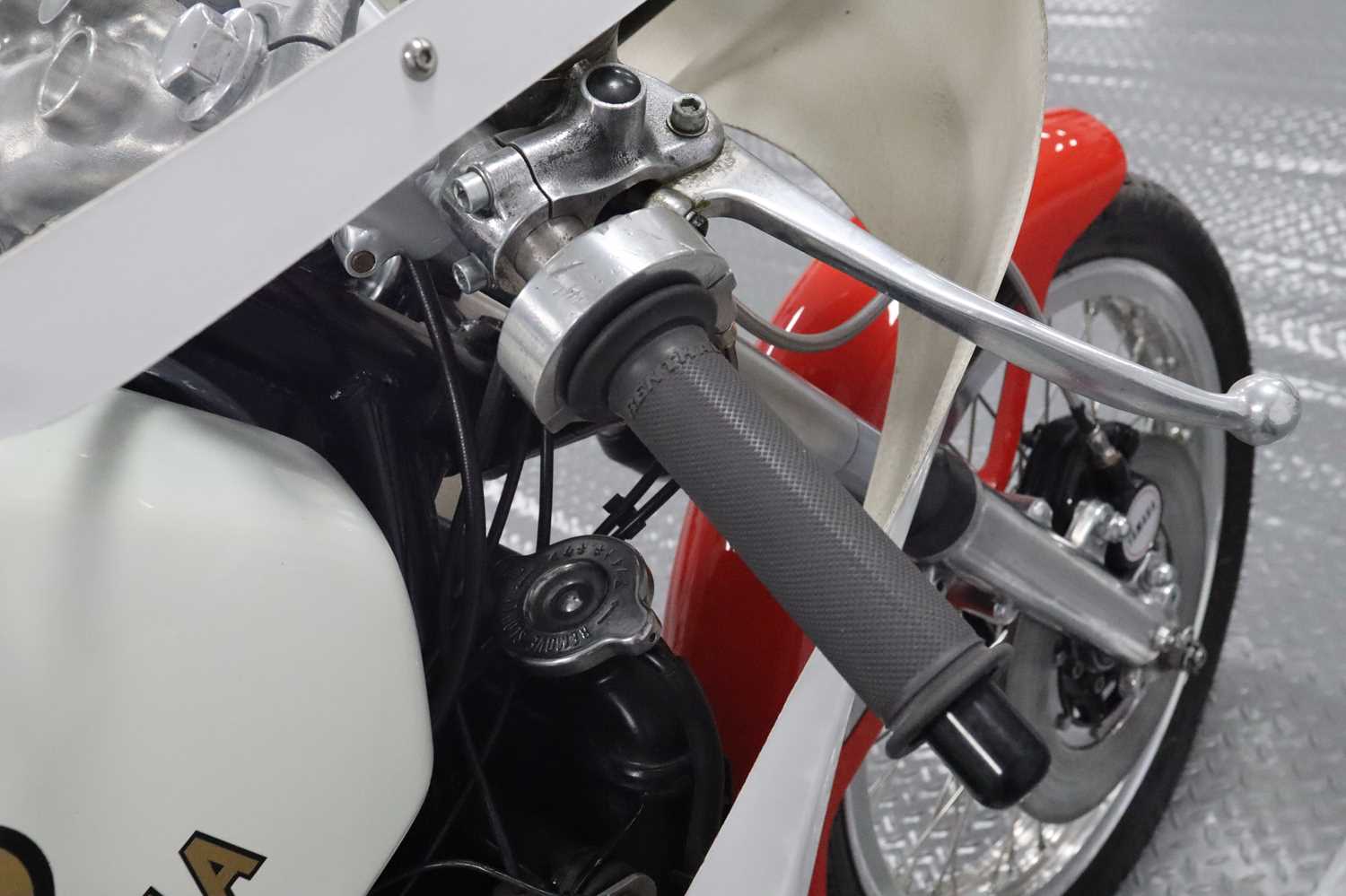 Lot 24 - 1976 Yamaha TZ250B