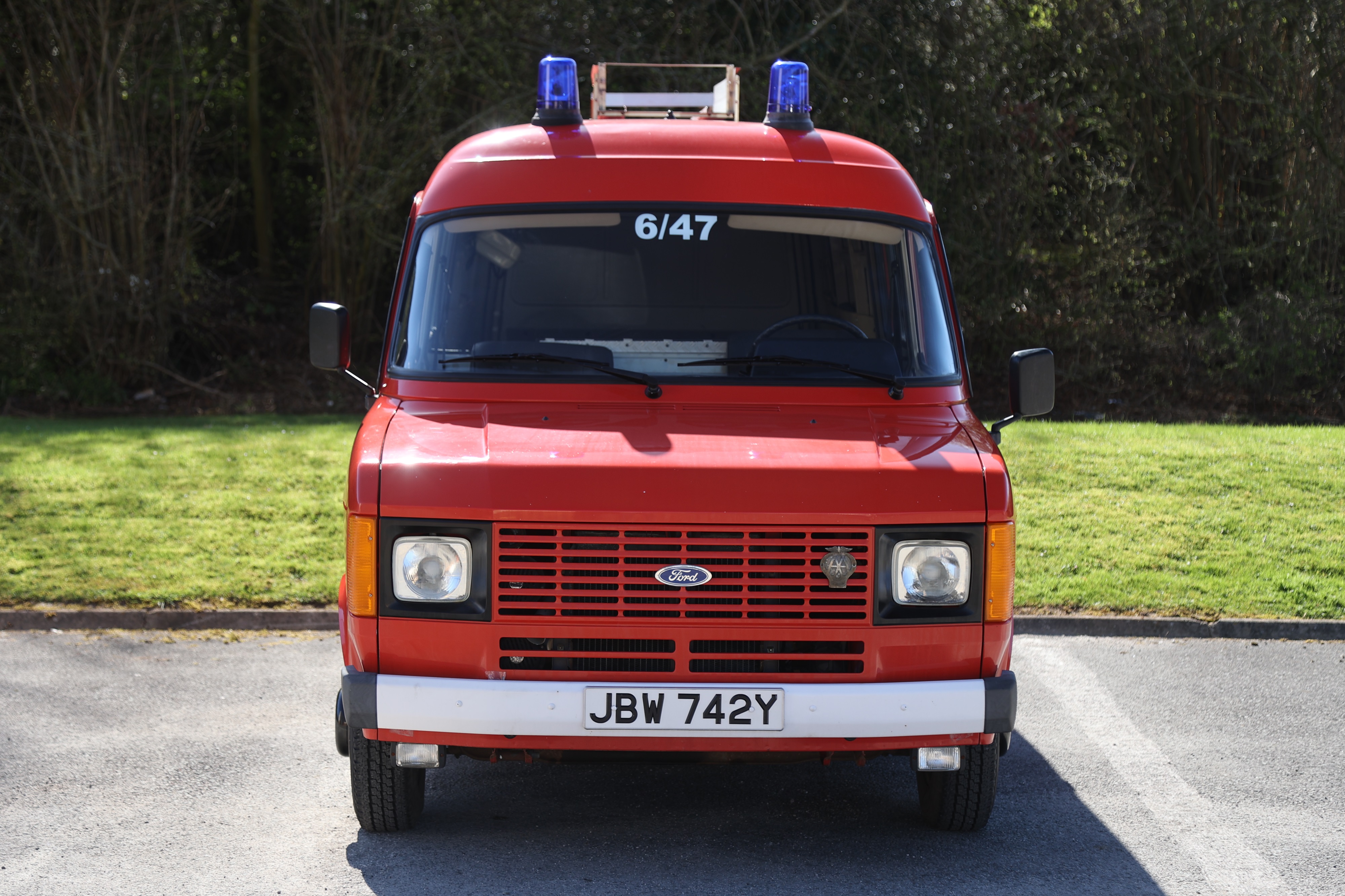 Lot 117 - 1982 Ford Transit MK2 Twin Wheel