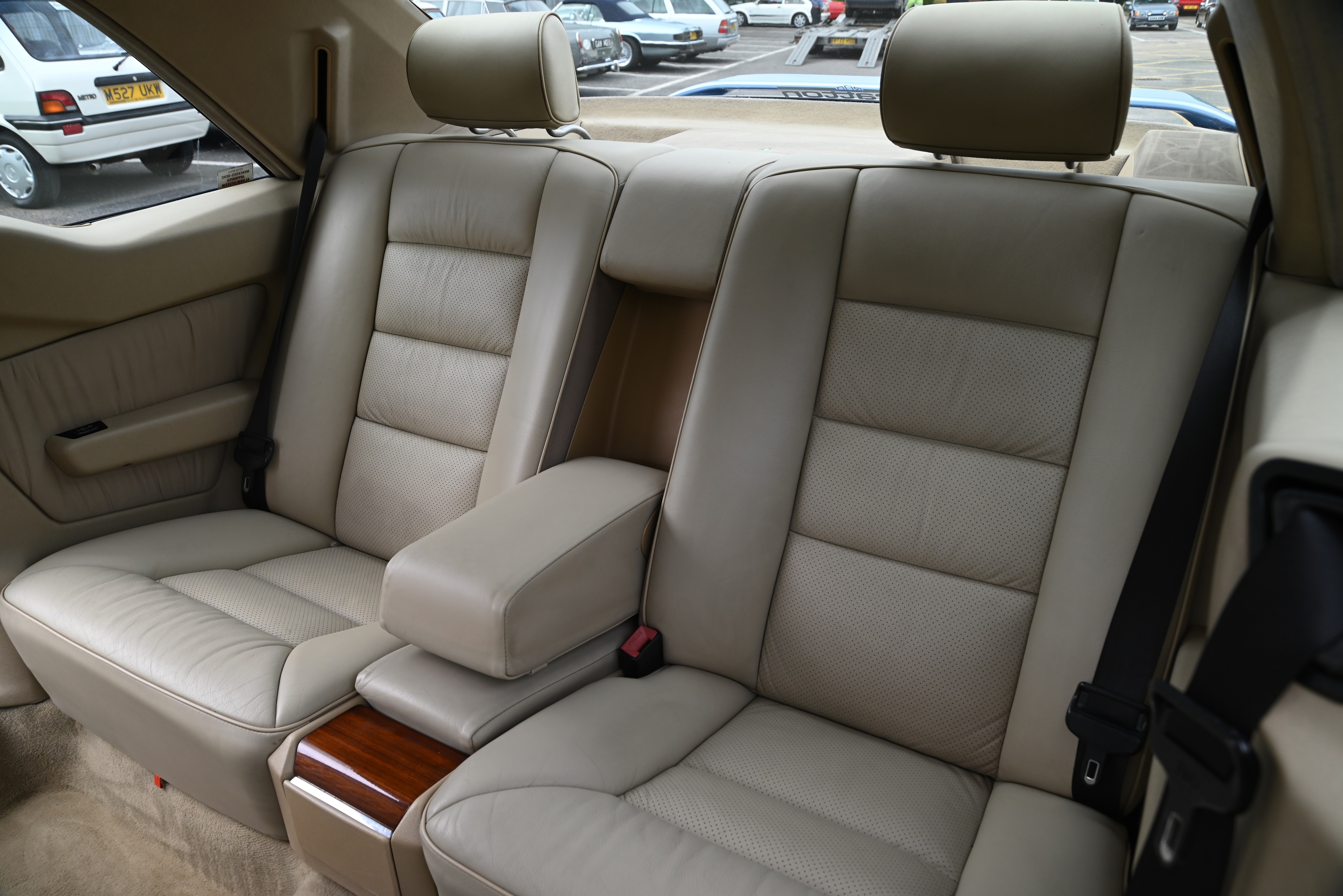 Lot 91 - 1992 Mercedes-Benz 300 CE