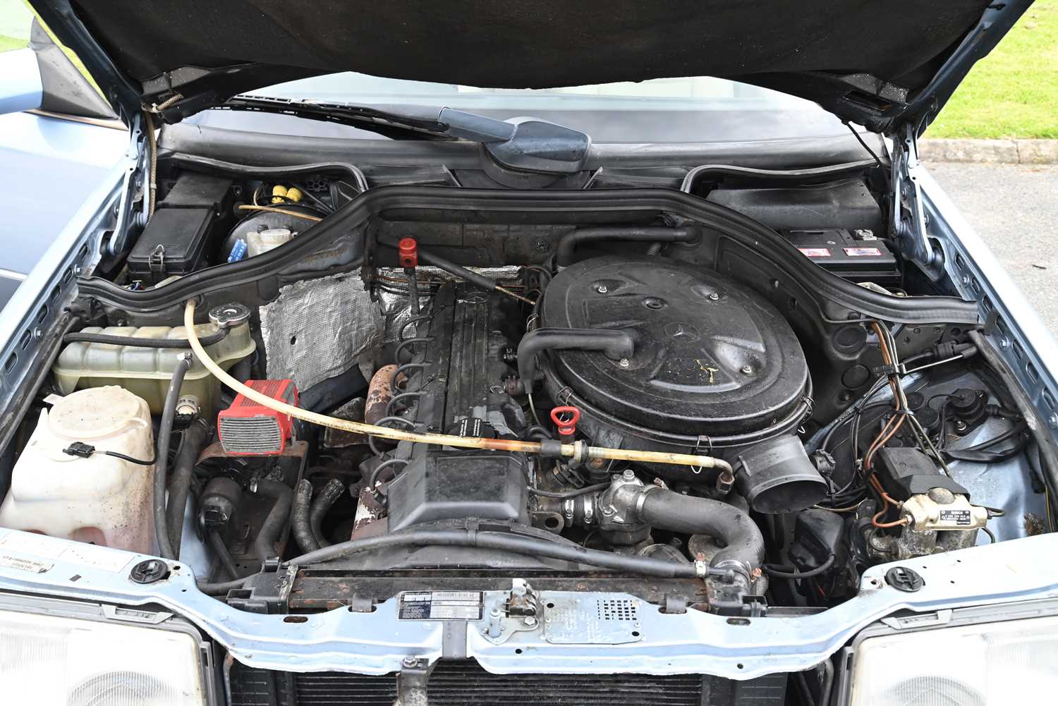 Lot 91 - 1992 Mercedes-Benz 300 CE