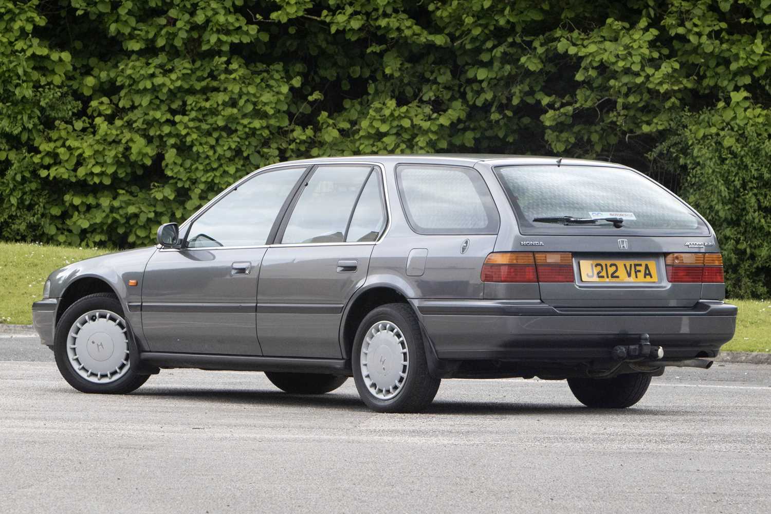 Lot 97 - 1992 Honda Accord Aerodeck 2.2i