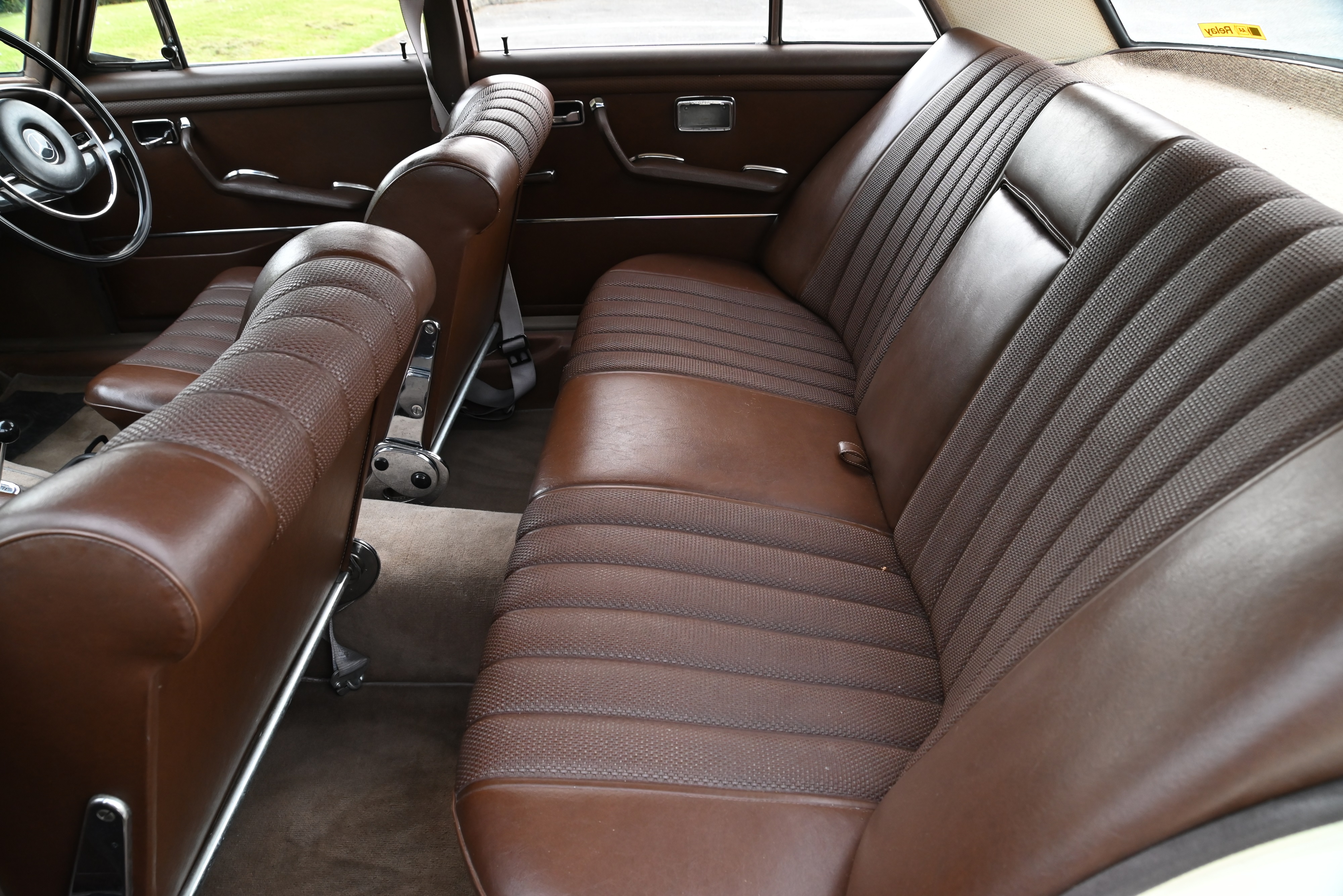 Lot 112 - 1968 Mercedes-Benz 250 S