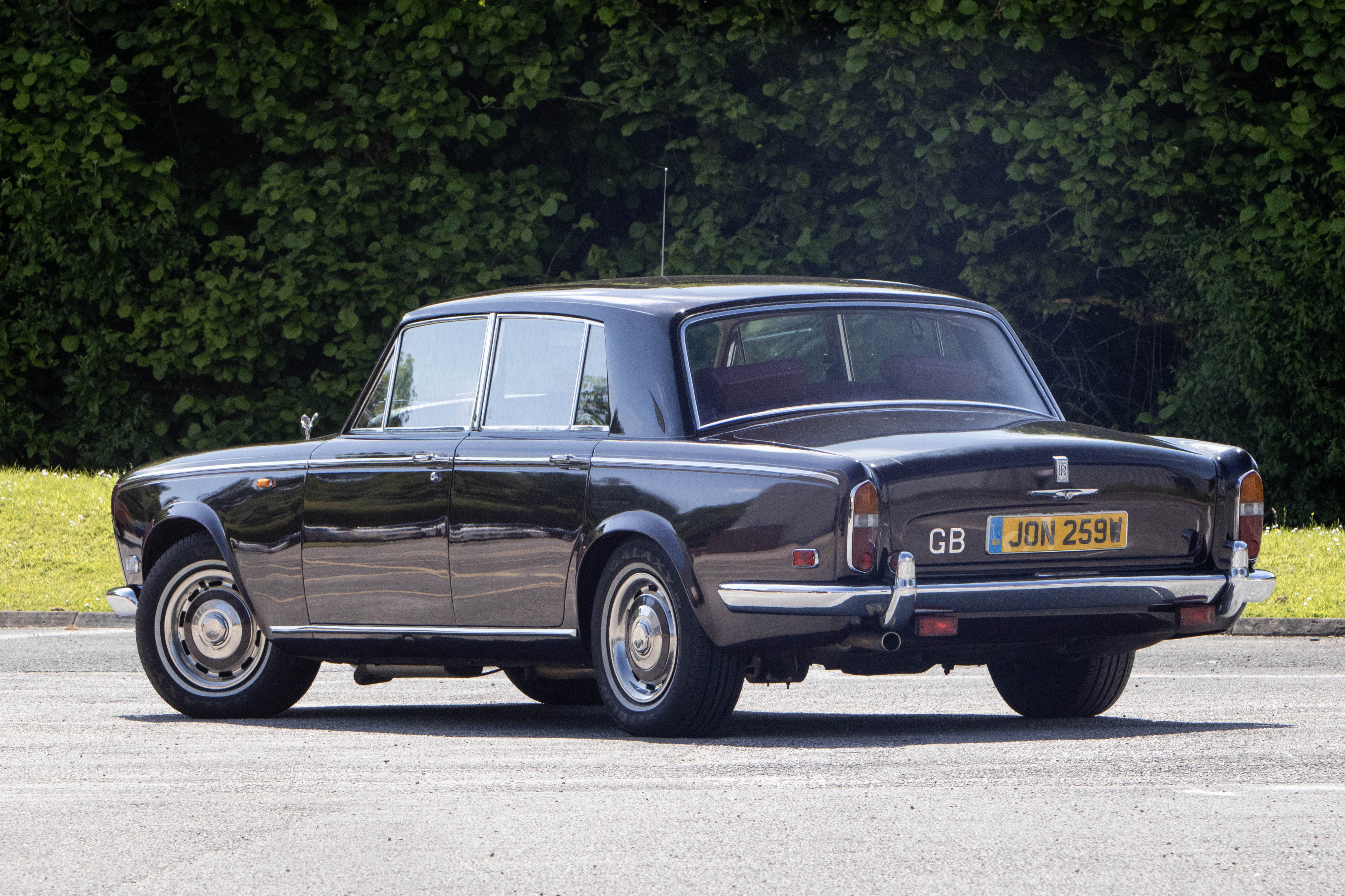 Lot 55 - 1975 Rolls-Royce Silver Shadow