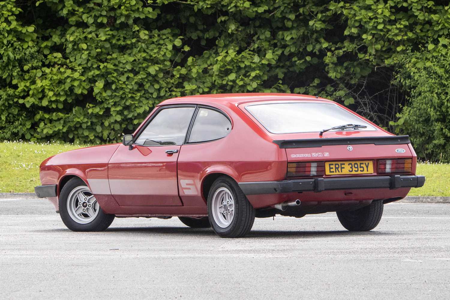 Lot 33 - 1983 Ford Capri 2.0 S