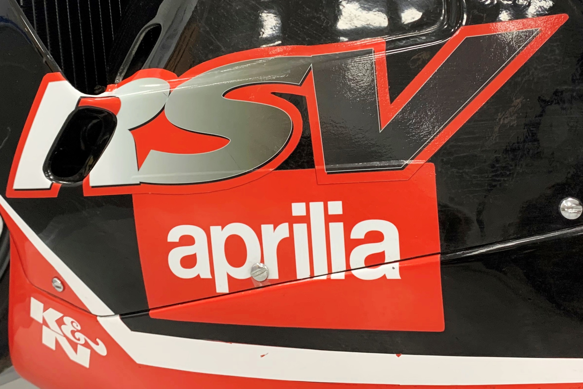 Lot 15 - 2002 Aprilia RSV Mille R