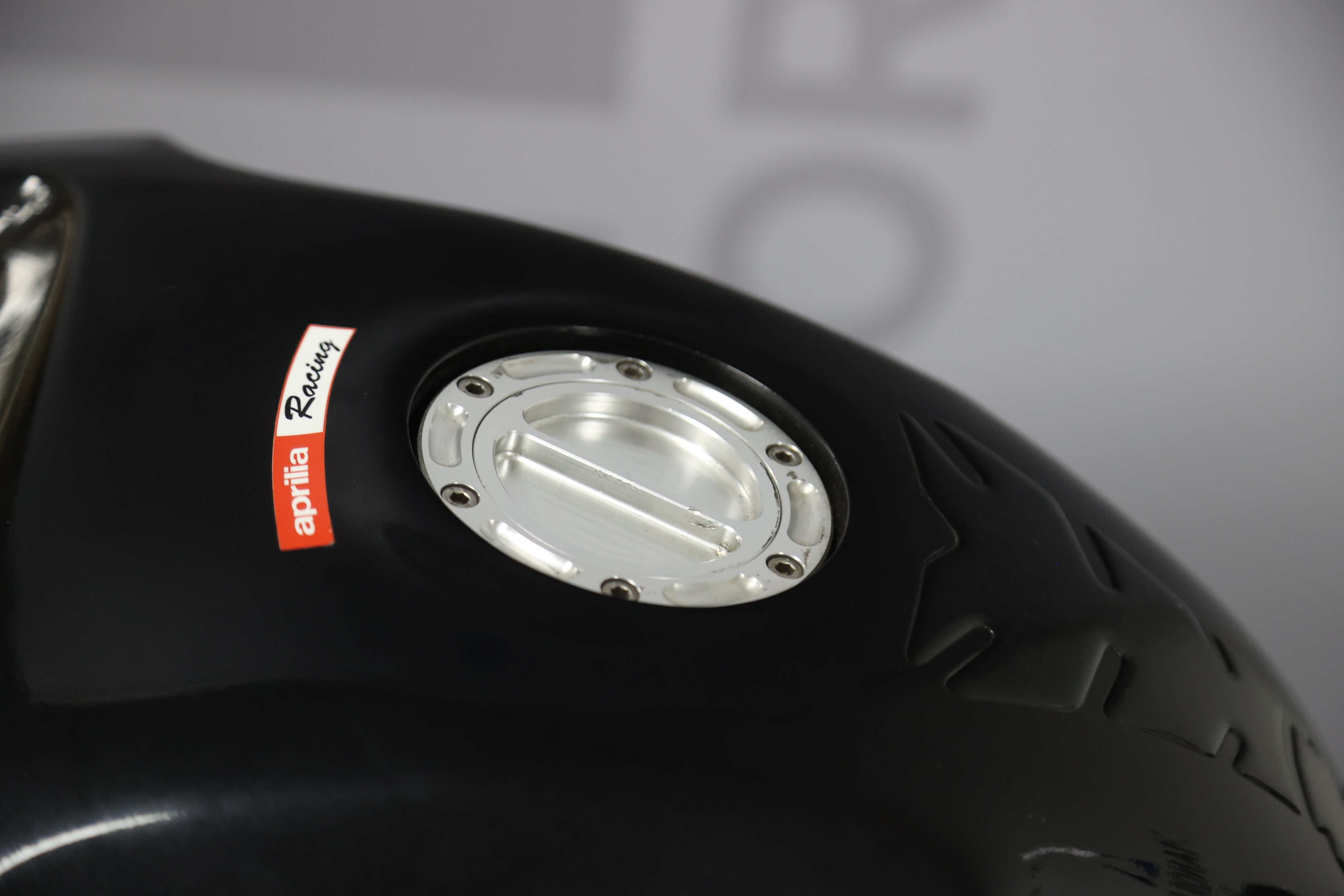 Lot 15 - 2002 Aprilia RSV Mille R