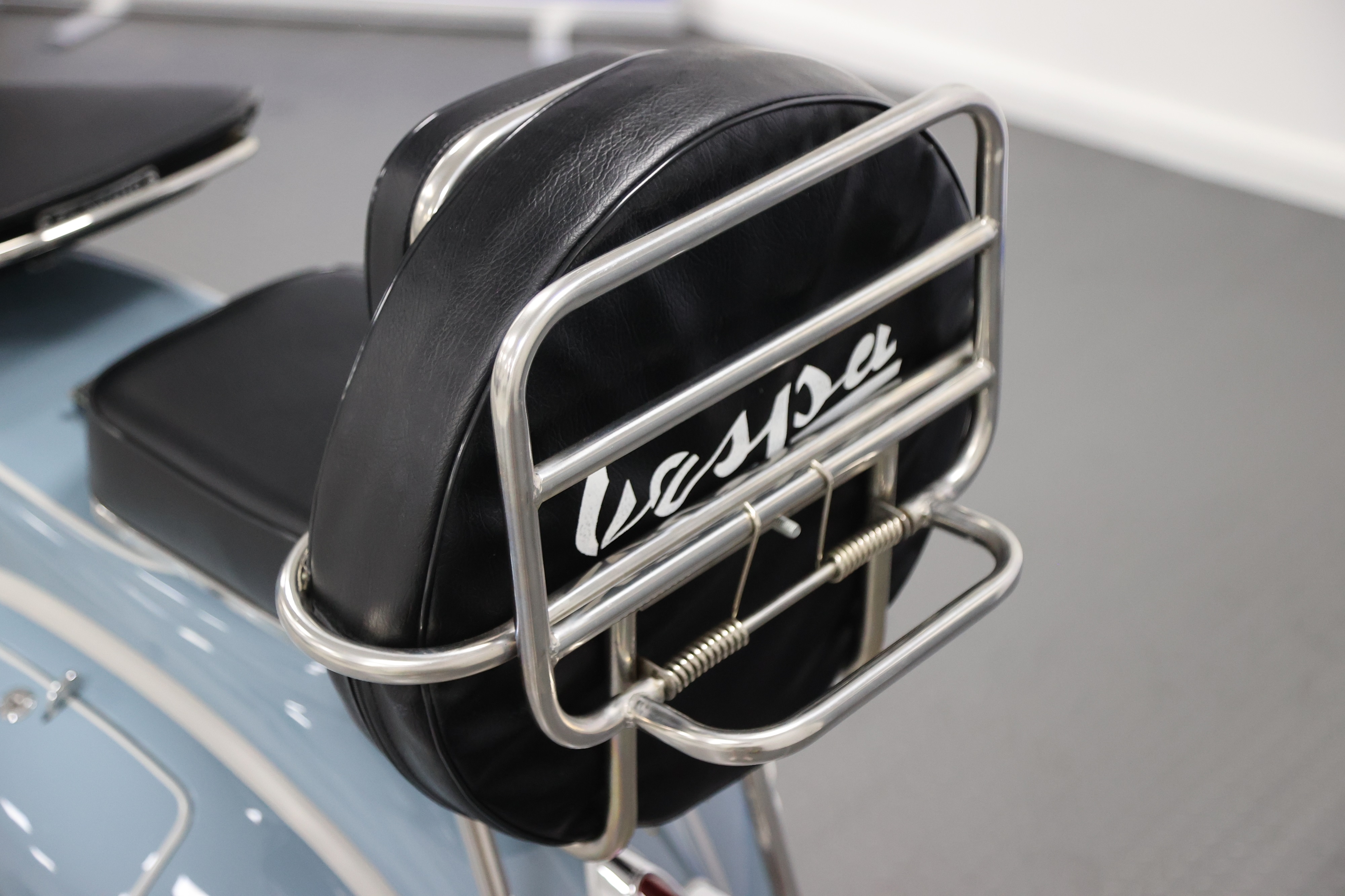 Lot 4 - 1964 Vespa 150