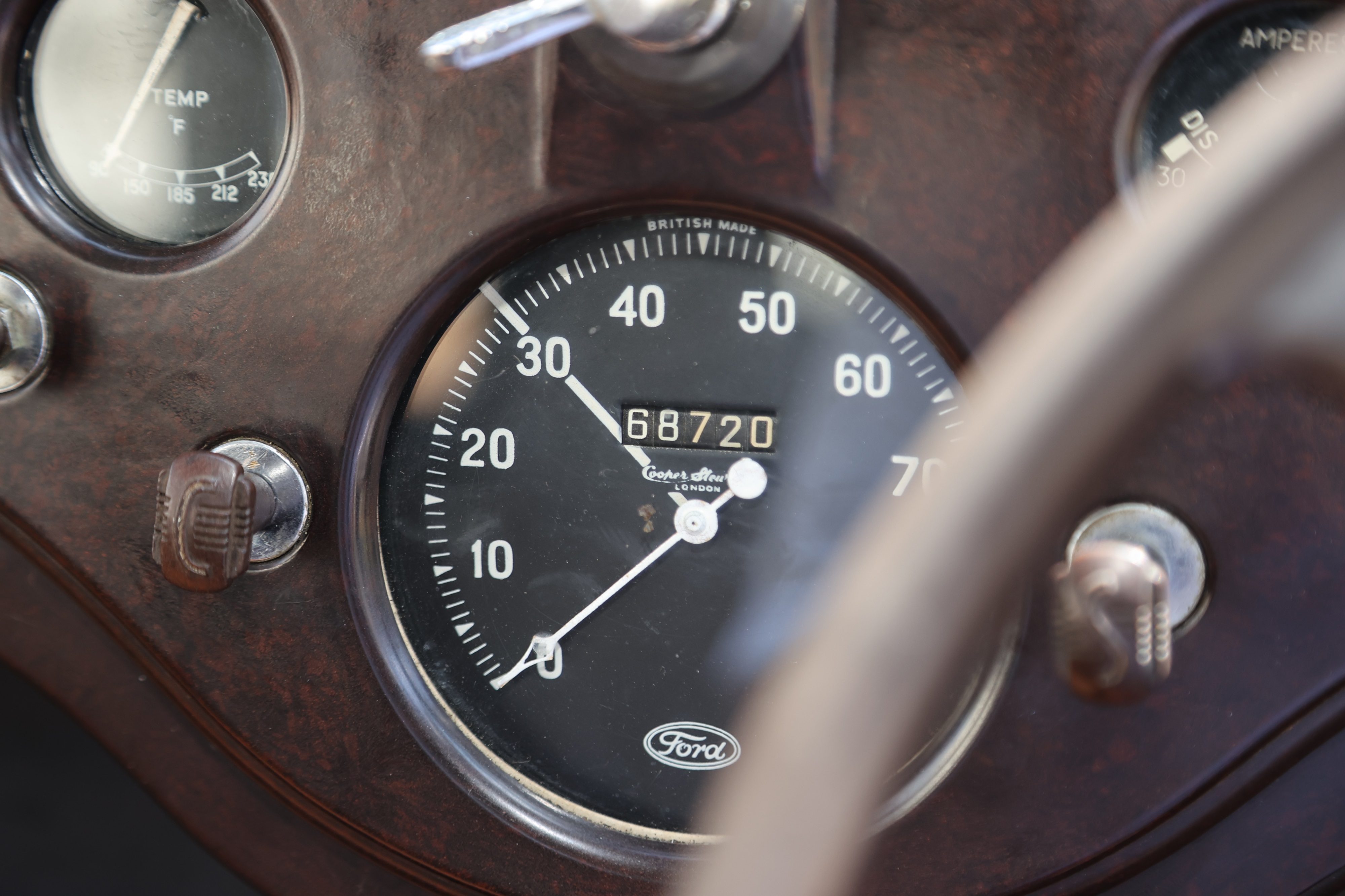 Lot 68 - 1949 Ford Prefect