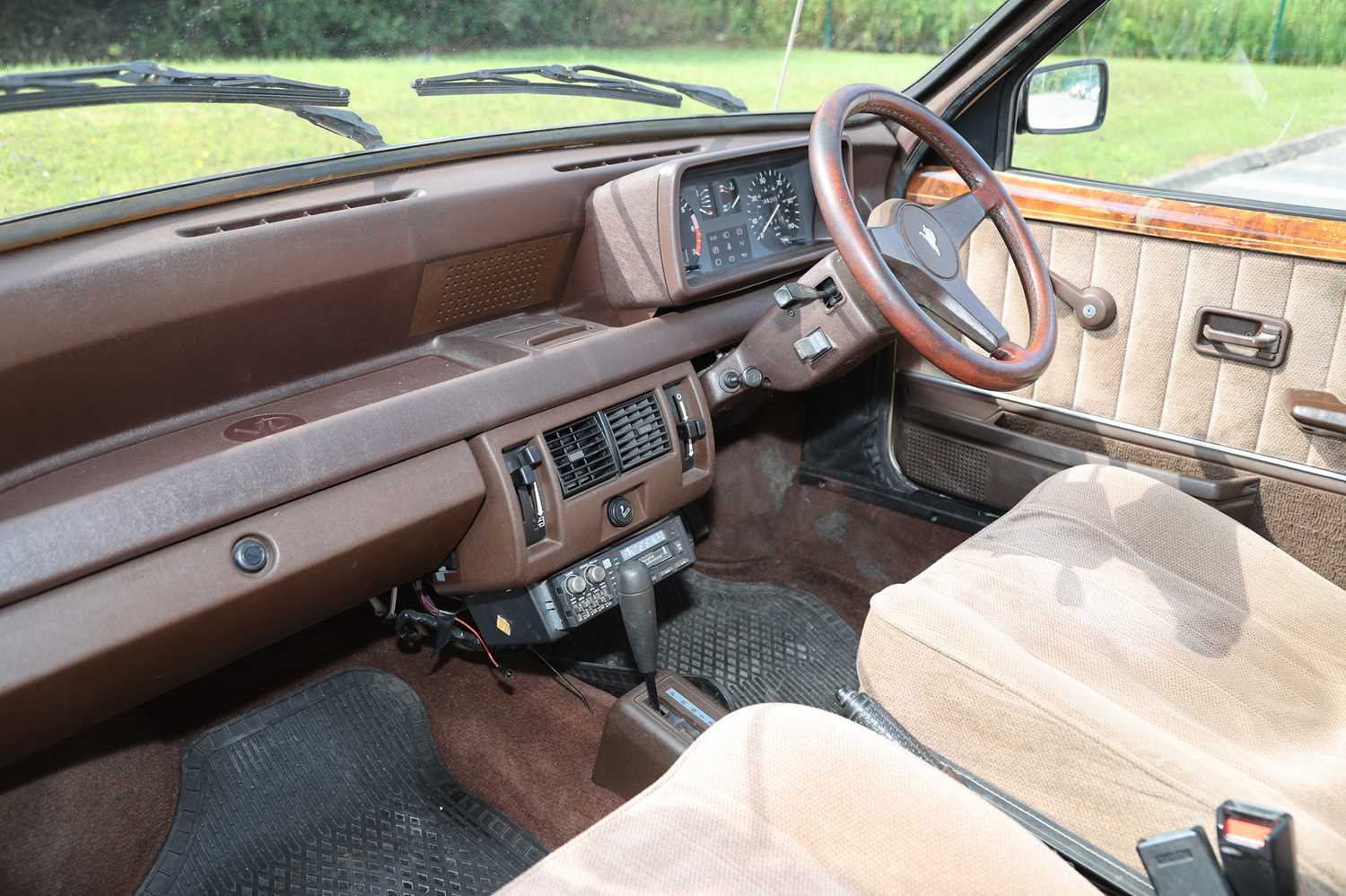 Lot 96 - 1982 Austin Metro Vanden Plas
