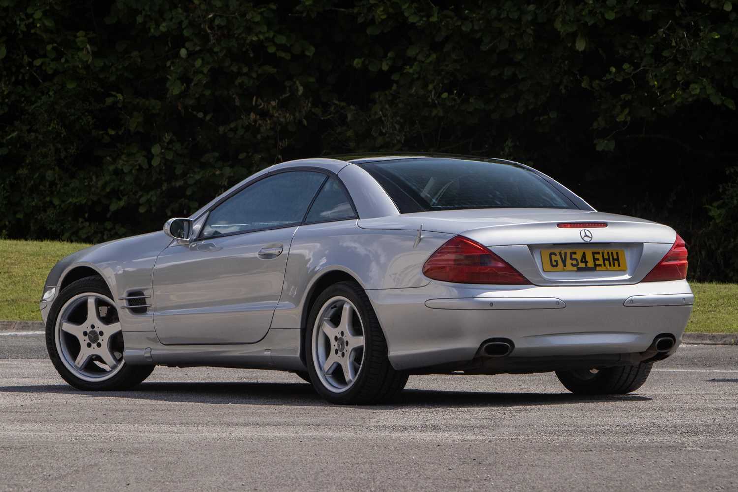 Lot 89 - 2004 Mercedes-Benz SL 350
