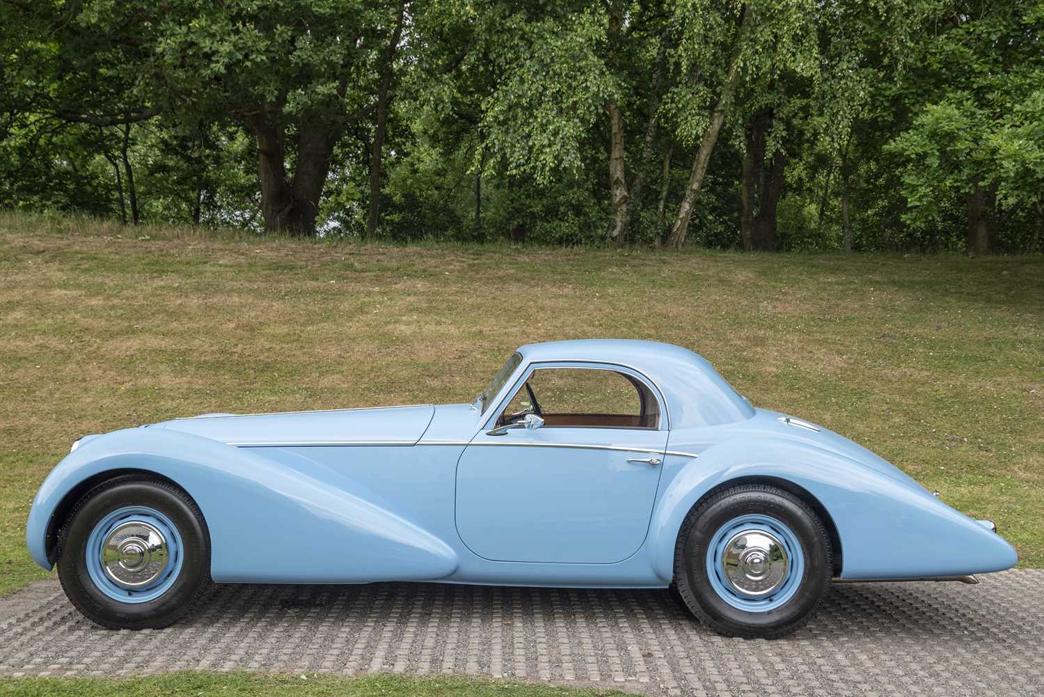 Lot 46 - 1954 Riley Royale Coupe