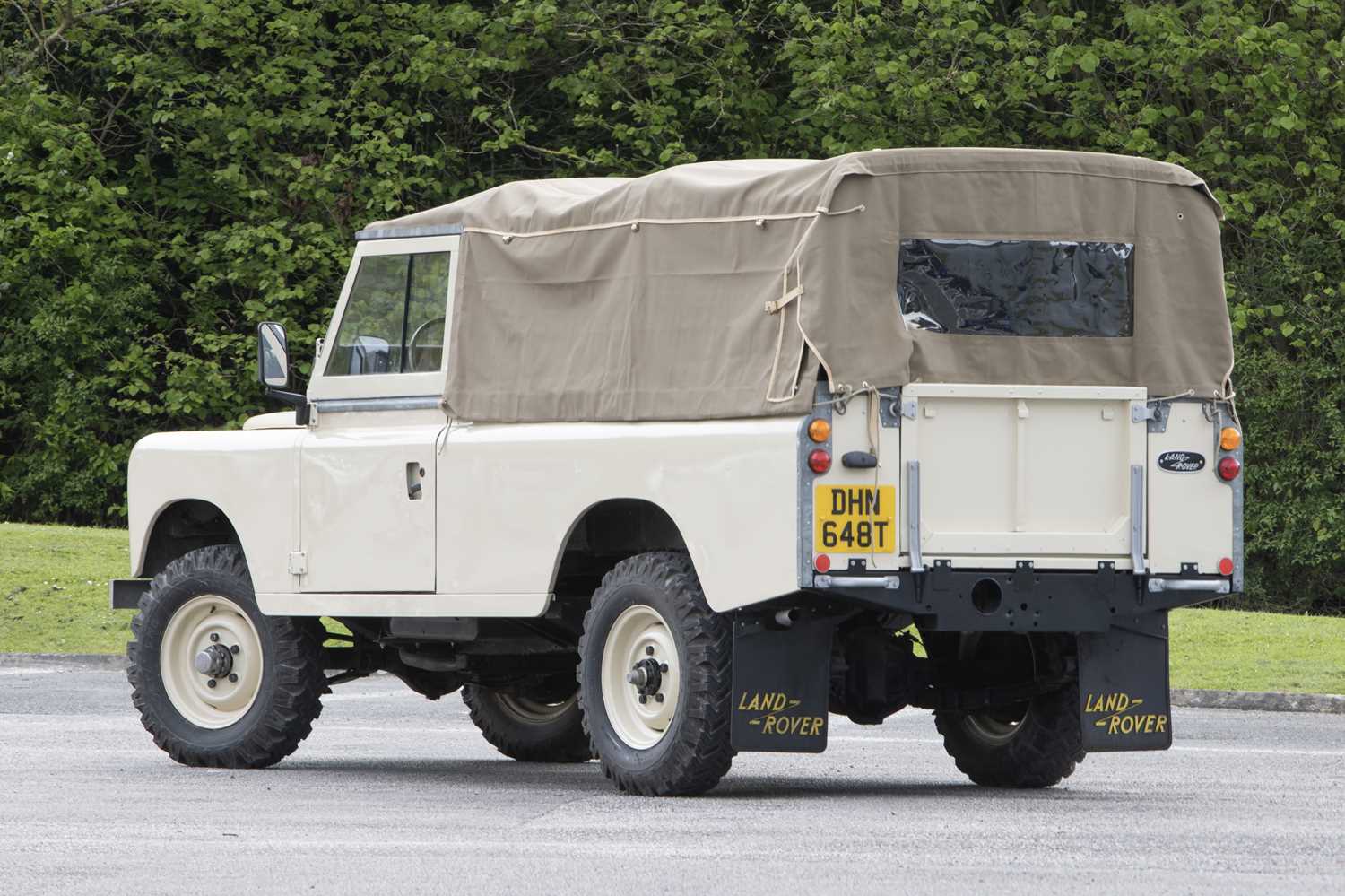 Lot 80 - 1978 Land Rover 109 Series III