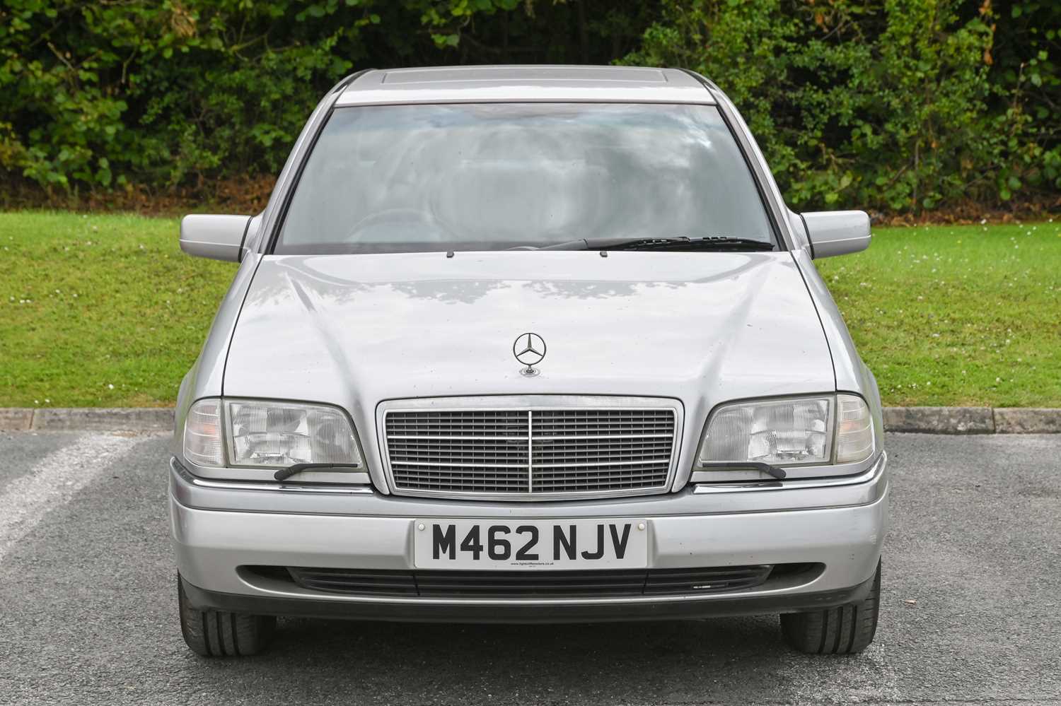 Lot 66 - 1995 Mercedes-Benz C 280