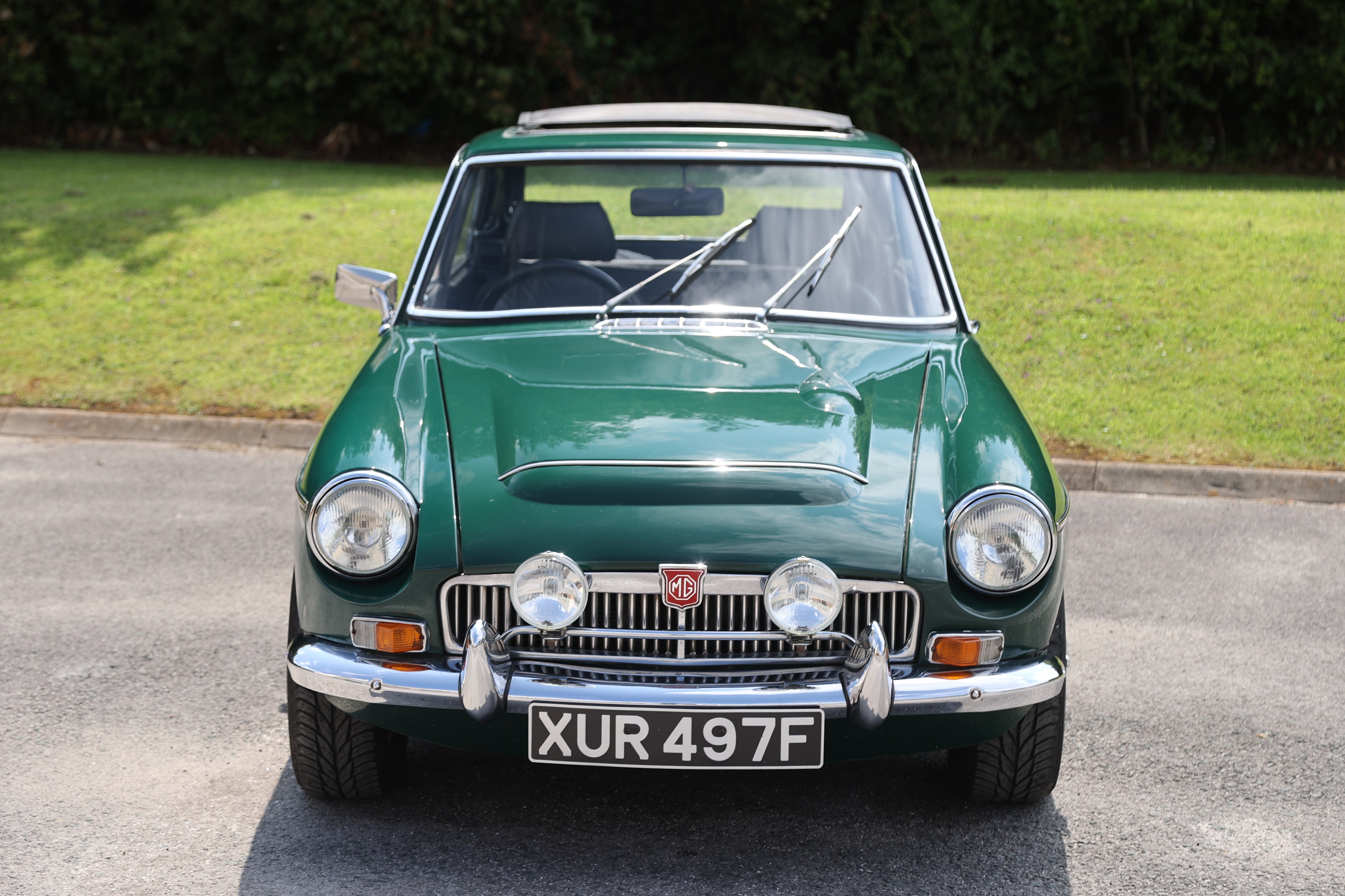Lot 73 - 1968 MG C GT