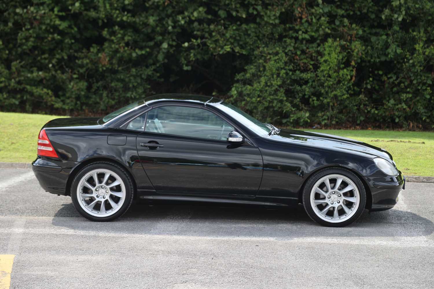 Lot 102 - 2000 Mercedes-Benz SLK 230 Kompressor