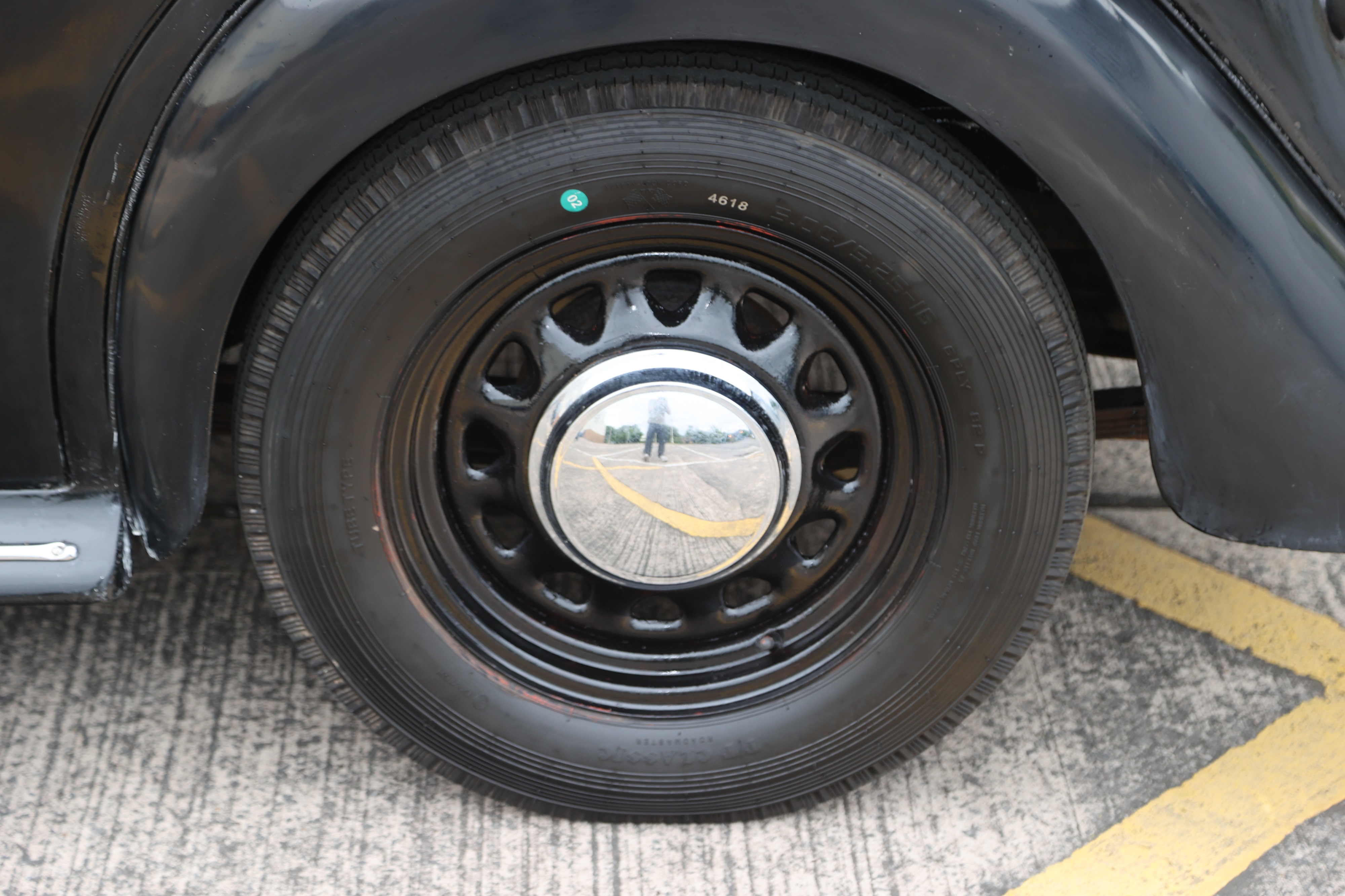 Lot 50 - 1939 Singer Super Ten Saloon