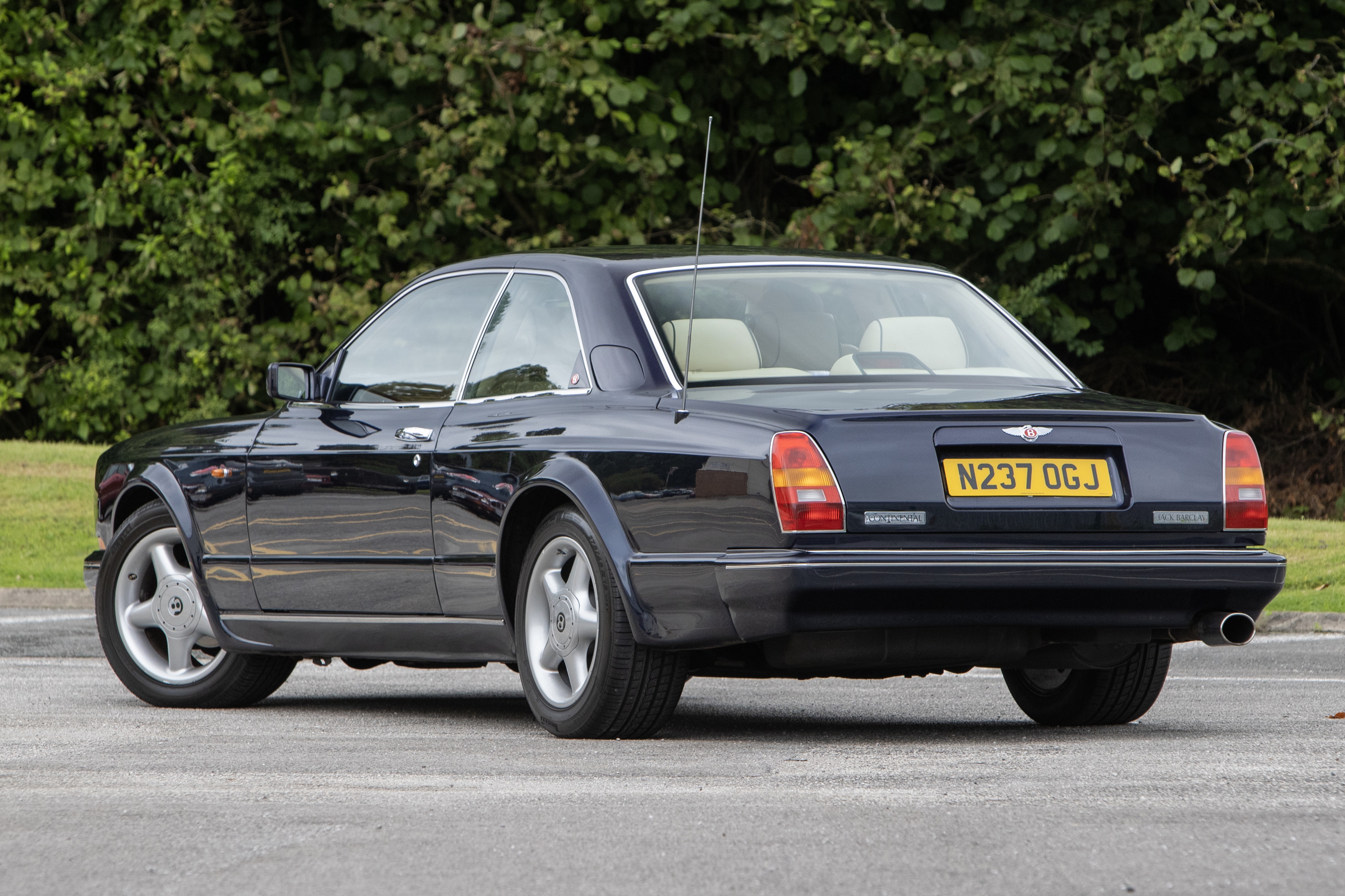 Lot 124 - 1996 Bentley Continental R Jack Barclay