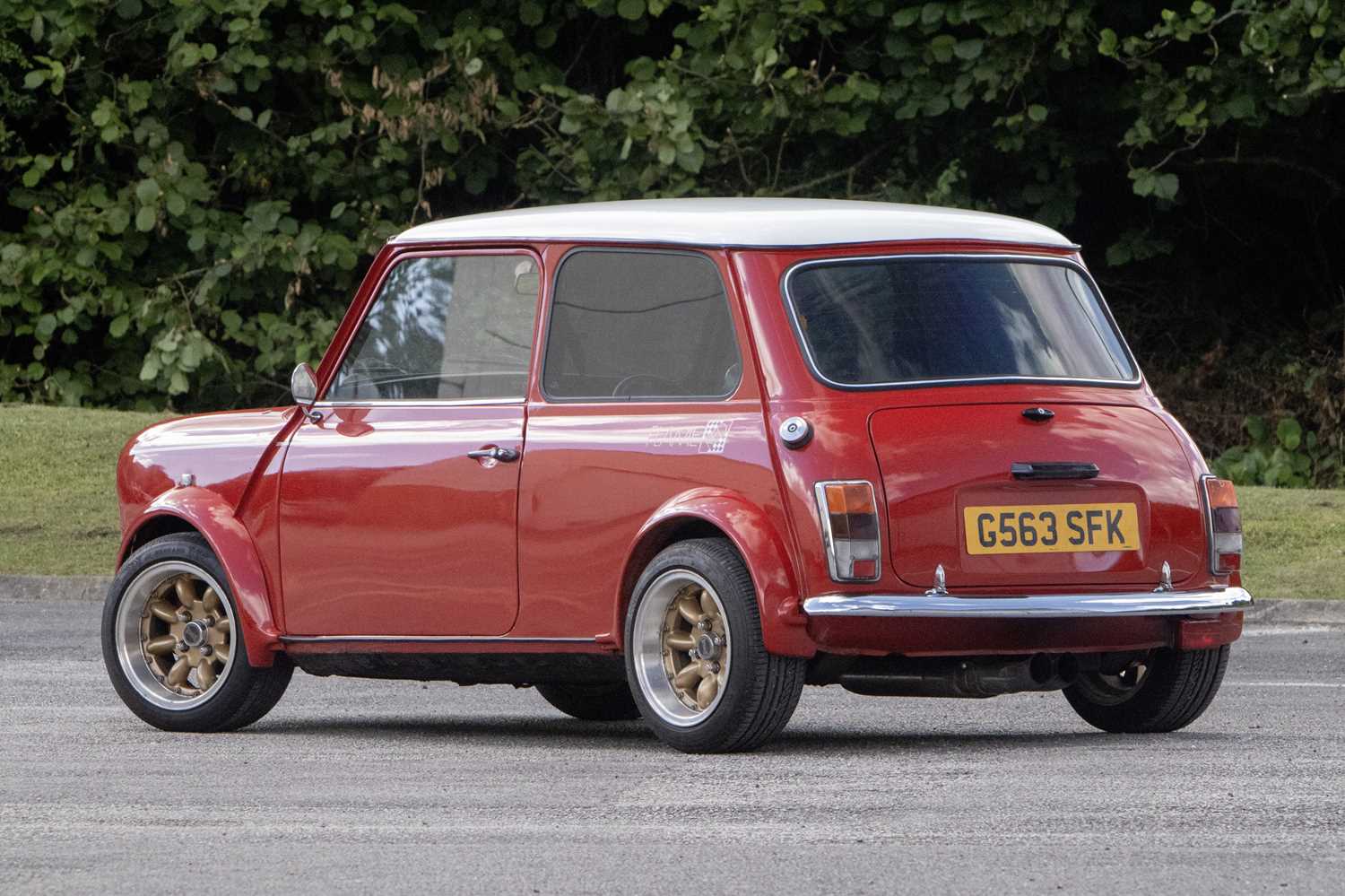 Lot 204 - 1990 Rover Mini Flame