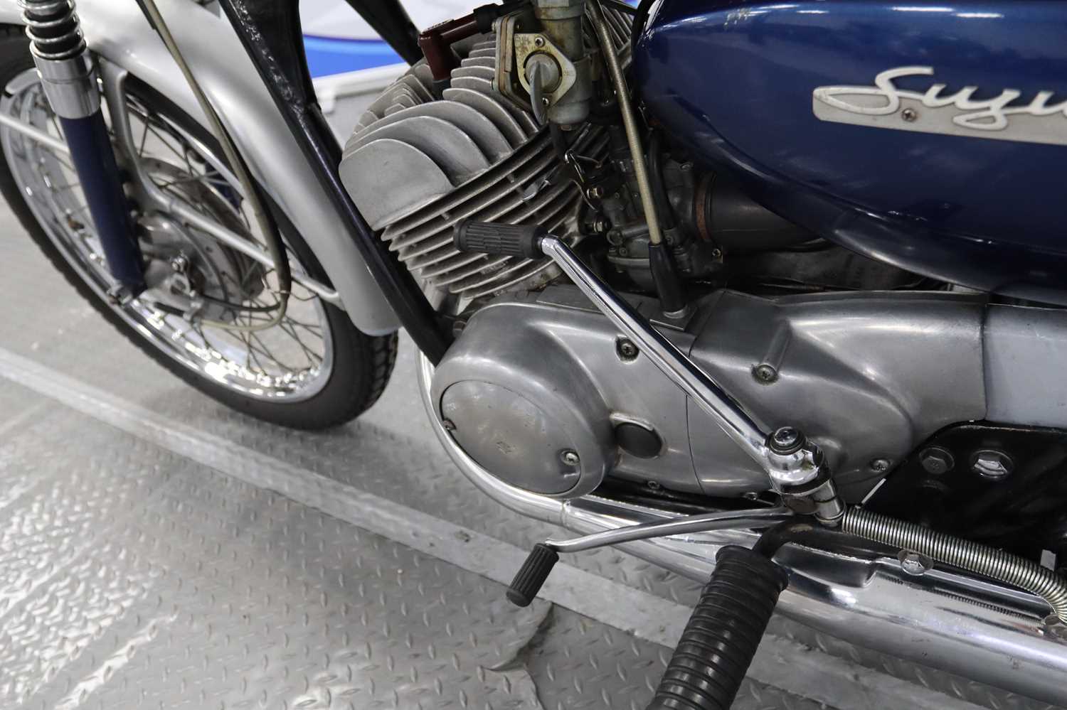 Lot 22 - 1968 Suzuki T200 Invader