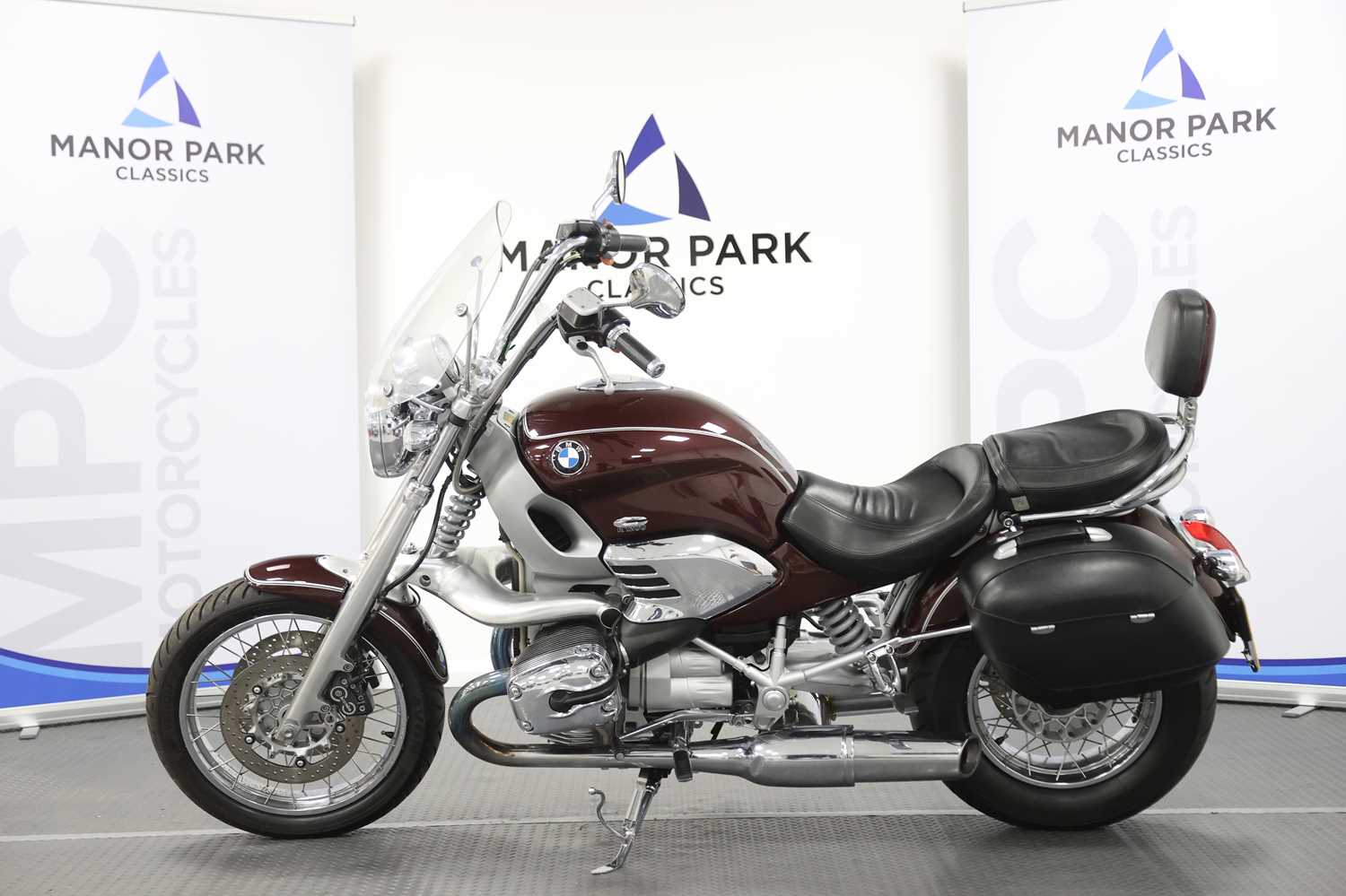 Lot 29 - 1999 BMW R1200C